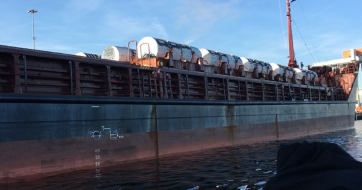 Duits bedrijf verscheept verarmd uranium via Amsterdam naar Rusland ...