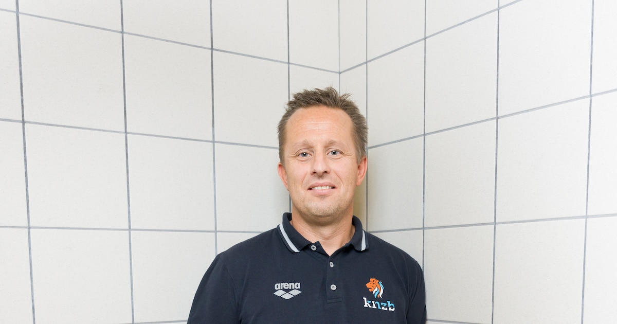 Die gouden medailles hebben ze te danken aan zwemcoach Mark Faber | Het ...