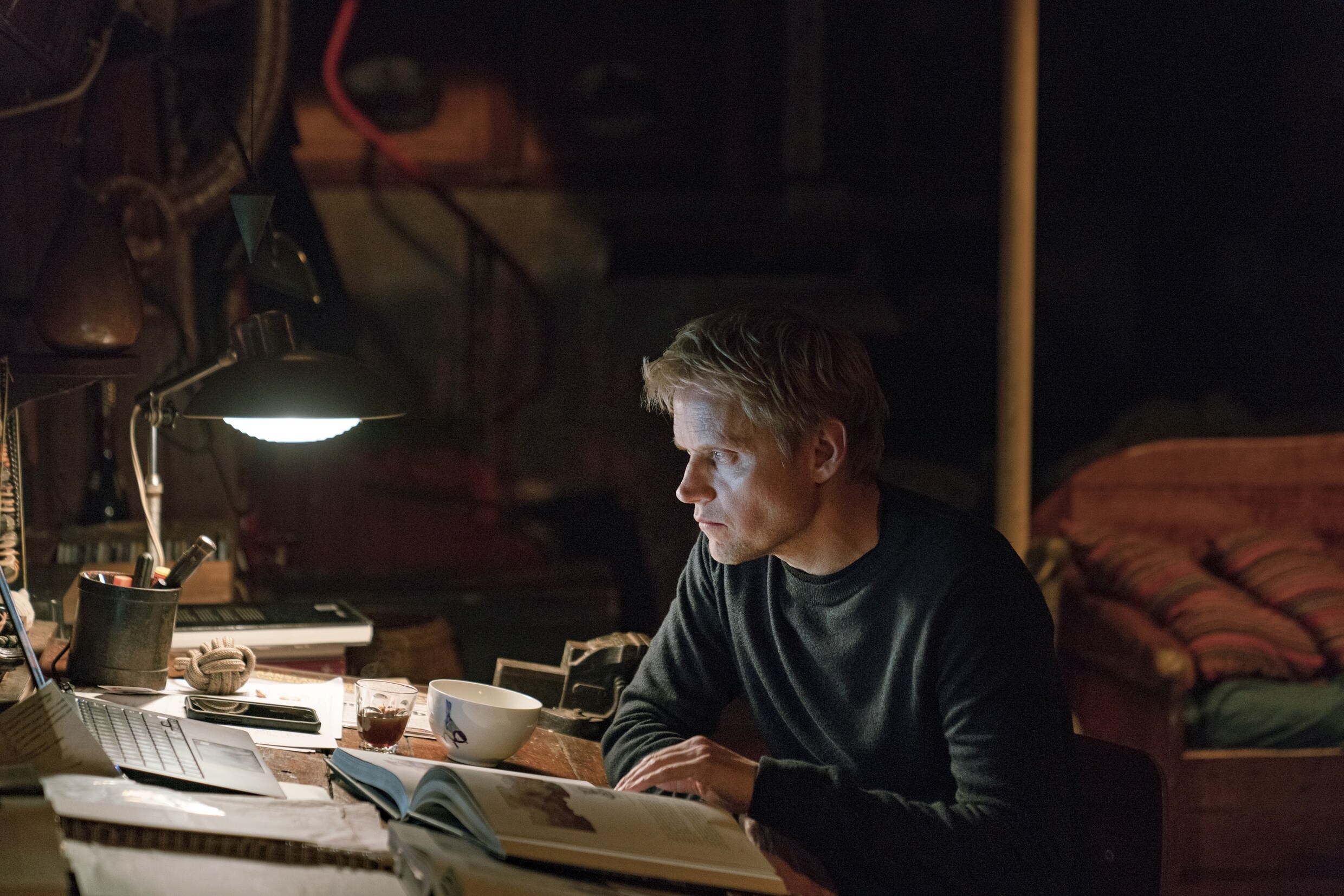 Van der Valk is Baantjer, maar dan in het Engels | Het Parool