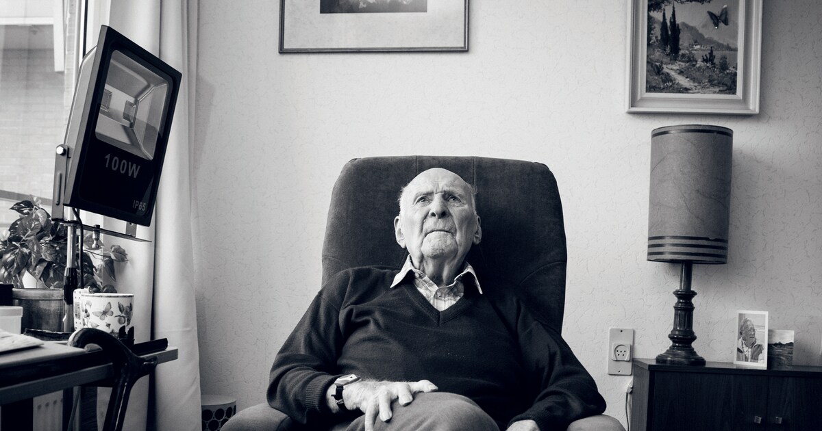 Deze 99-jarigen zijn vol enthousiasme op weg naar hun eeuwfeest | Het ...