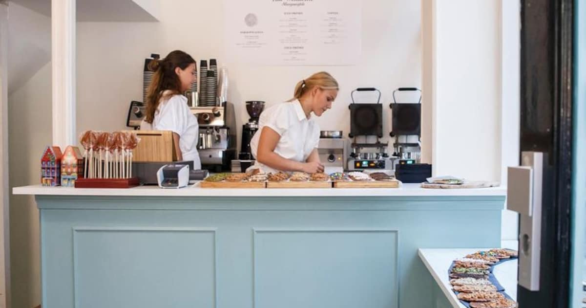Stroopwafelzaak Negen Straatjes moet definitief stoppen met horeca ...