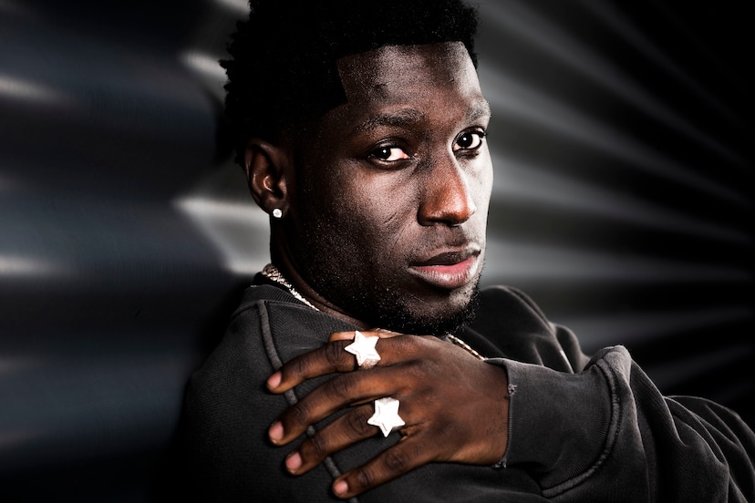 Rapper Frenna: ‘Ik was onzeker en bang’ | Het Parool