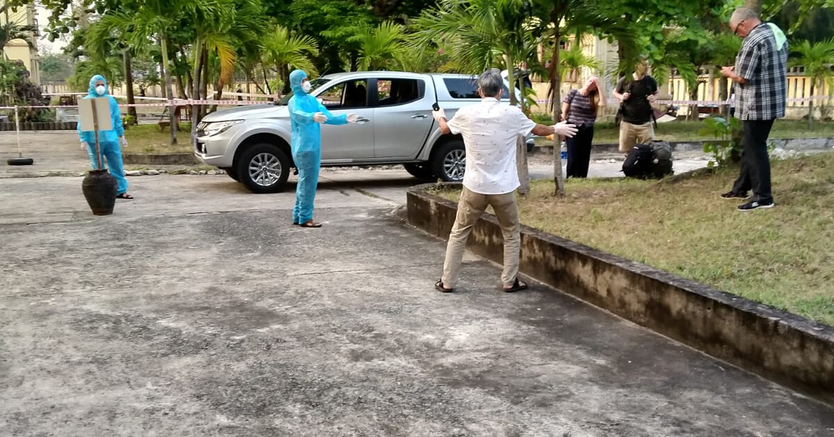 Groep Nederlanders vast in Vietnam om coronavirus: ‘Zelfs in het bed ...