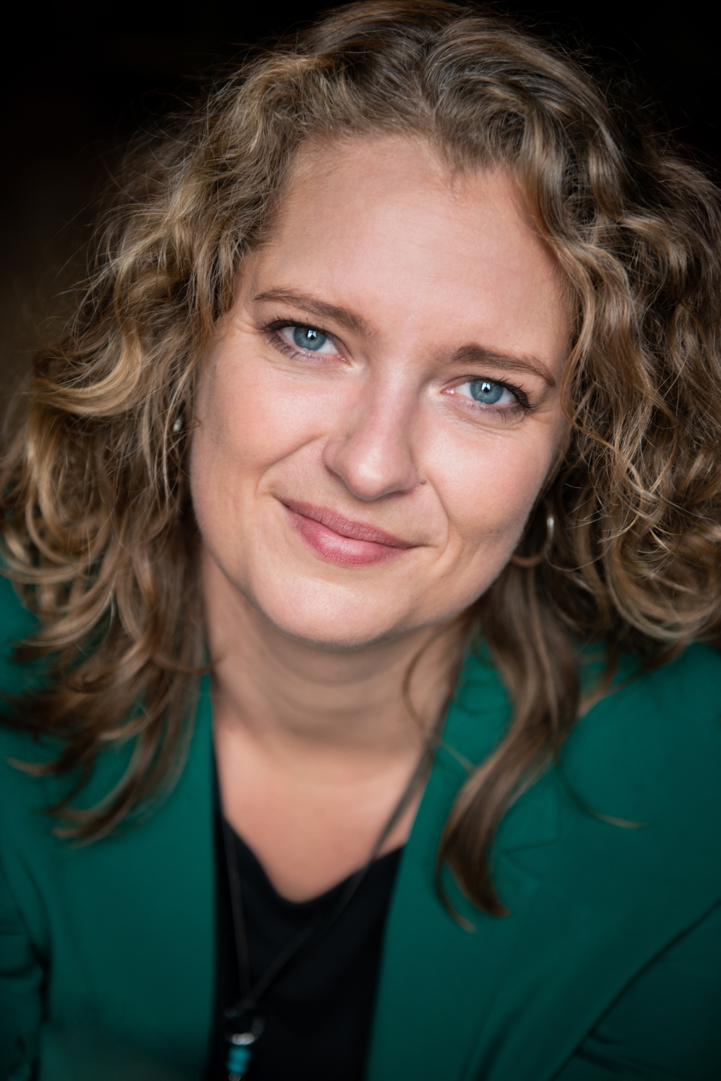 Elke Wiss wil mensen vragen leren stellen: ‘We zijn te bang voor ...