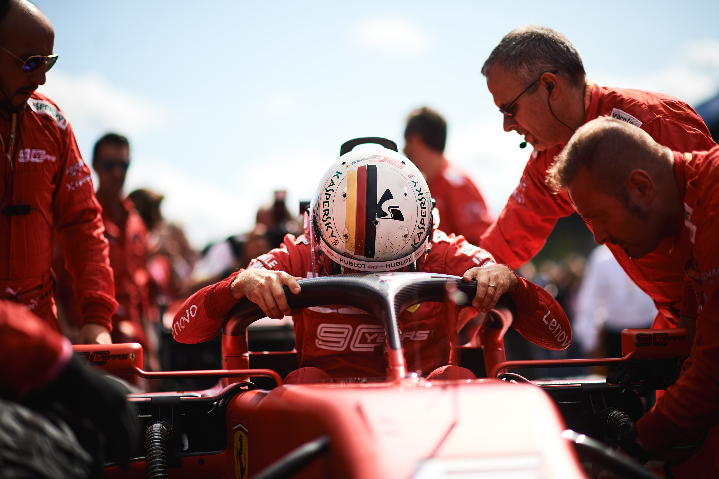 Gaat viervoudig wereldkampioen Sebastian Vettel met pensioen? | Het Parool Gaat viervoudig wereldkampioen Sebastian Vettel met pensioen? | Het Parool