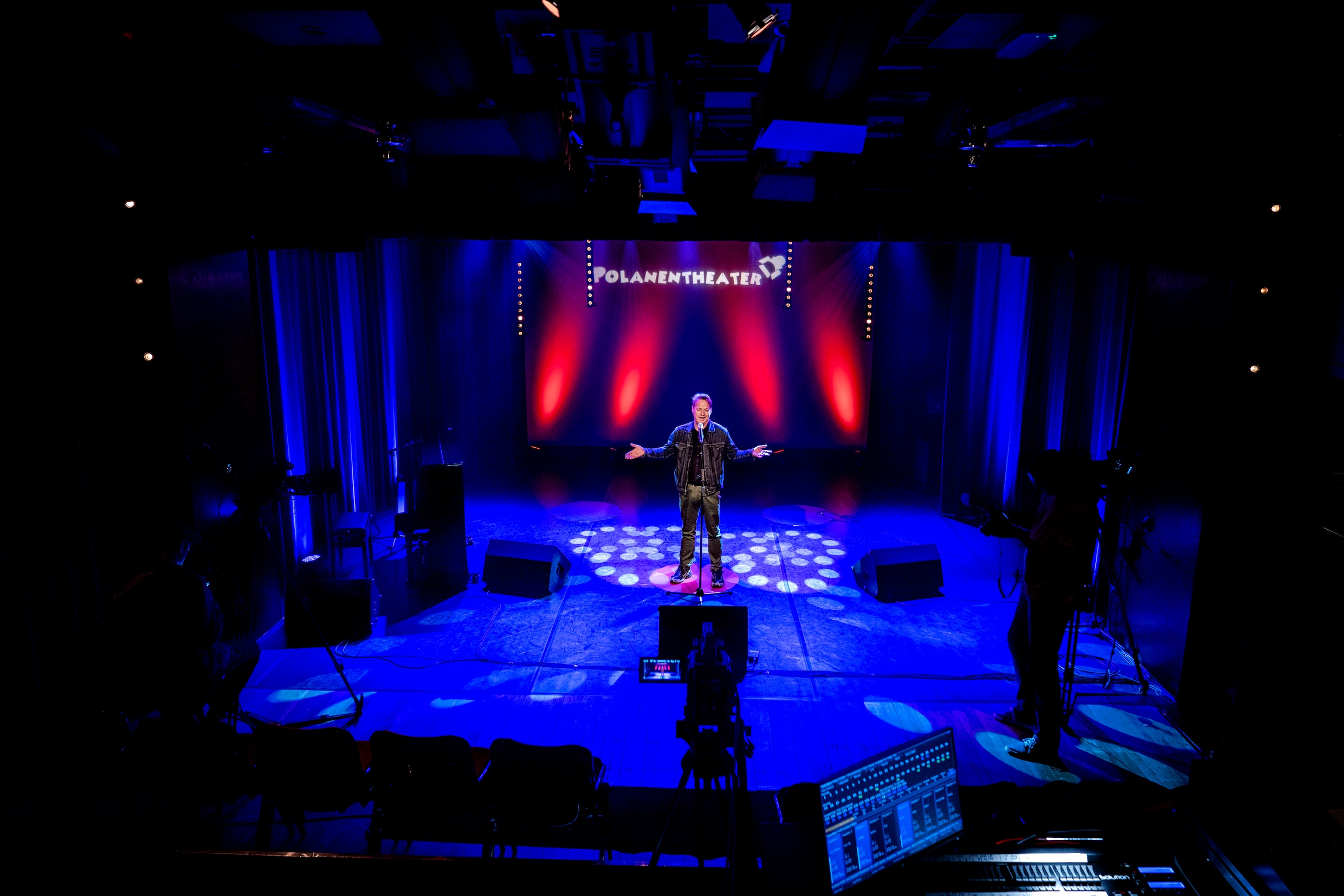 Er is meer dan Carré; bezoek ook eens deze 8 kleine theaters in ...