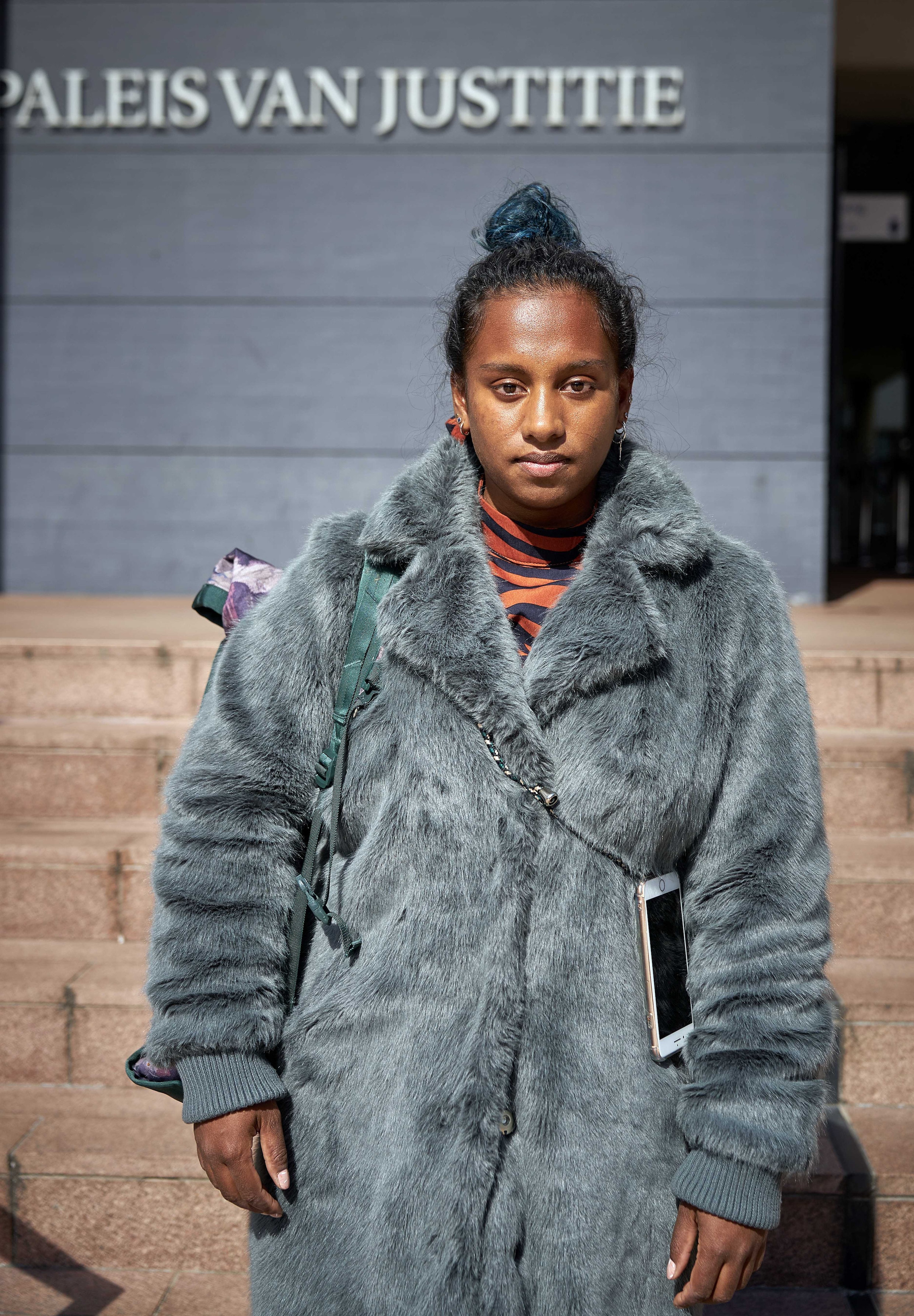 Dilani Butink sleept staat voor de rechter wegens ‘gesjoemel bij ...