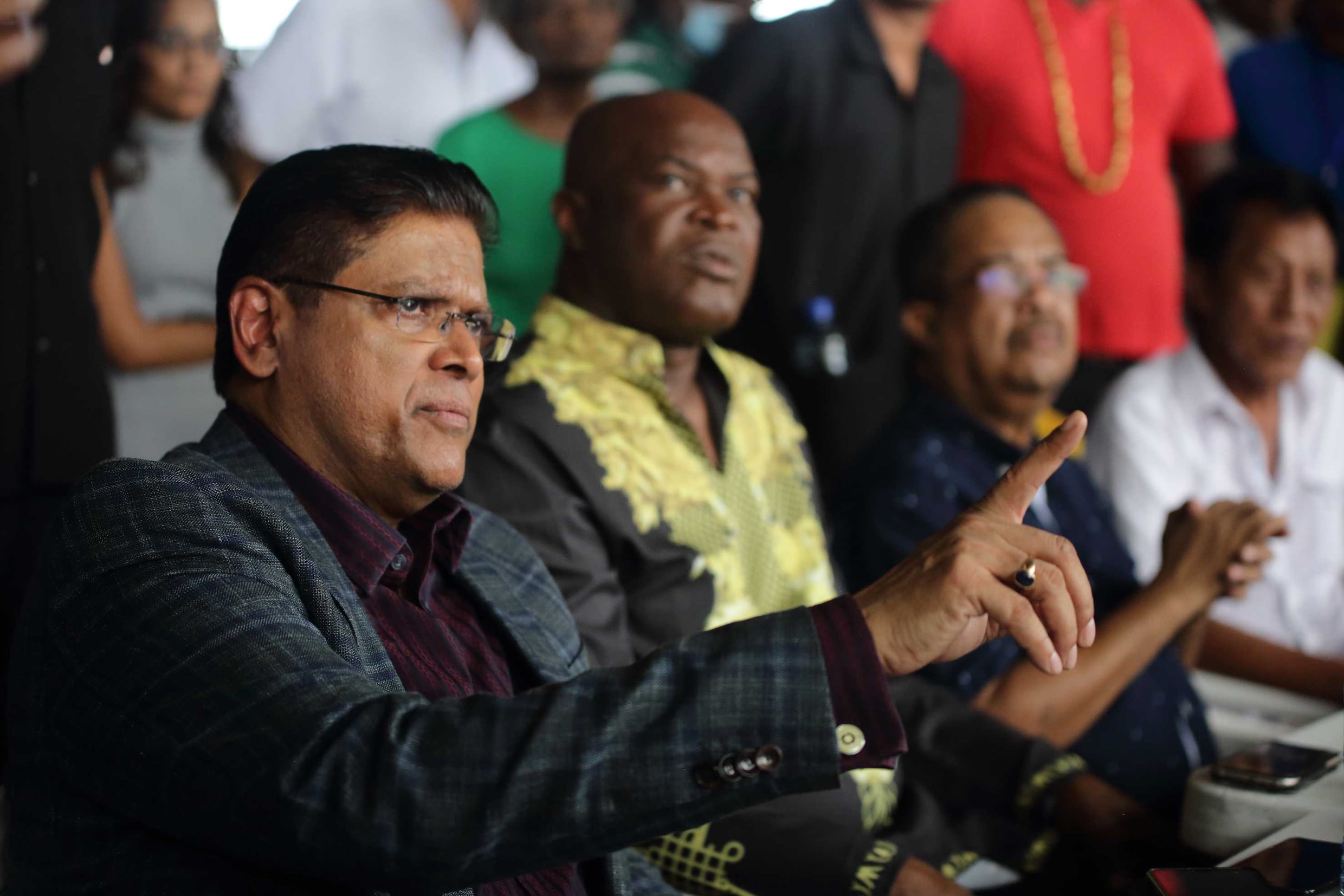 Surinaamse volk viert einde president Bouterse | Het Parool