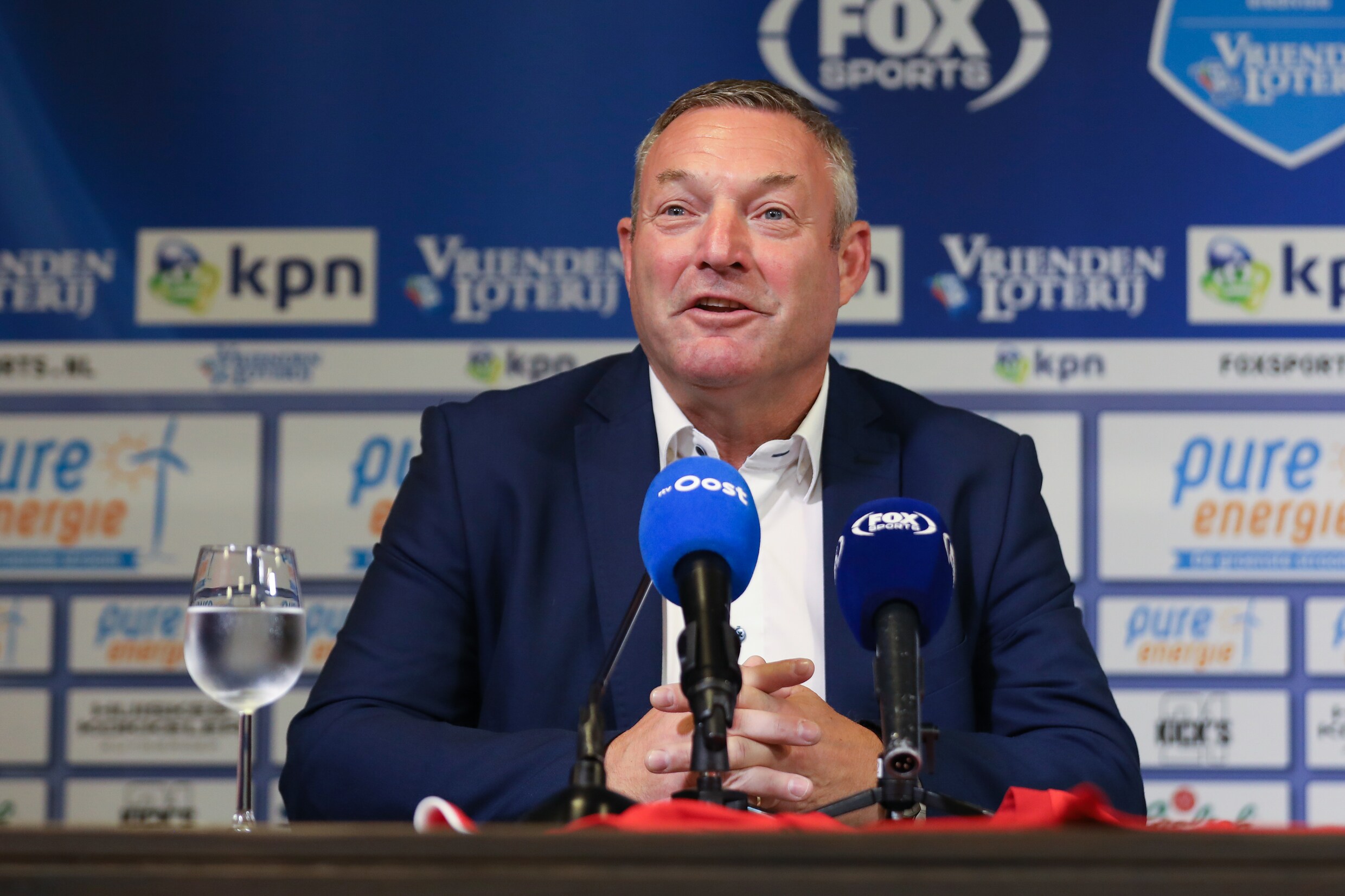 Ron Jans smult van enorme klus bij FC Twente | Het Parool