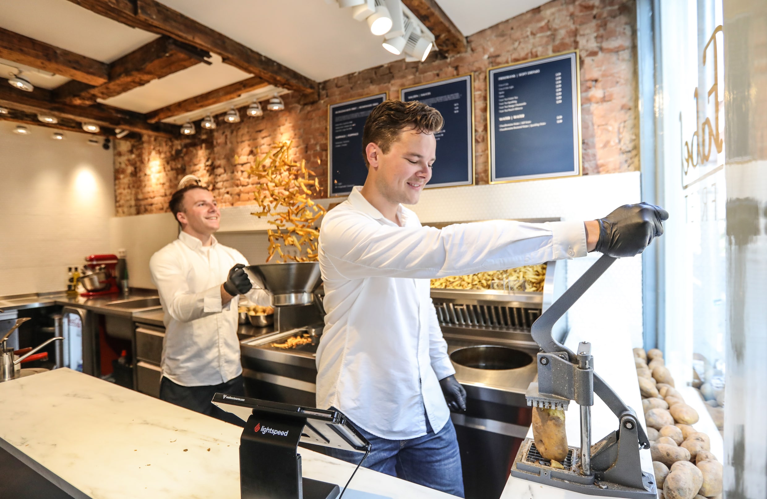 Fabel Friet bakt ambachtelijke frieten in de schil | Het Parool