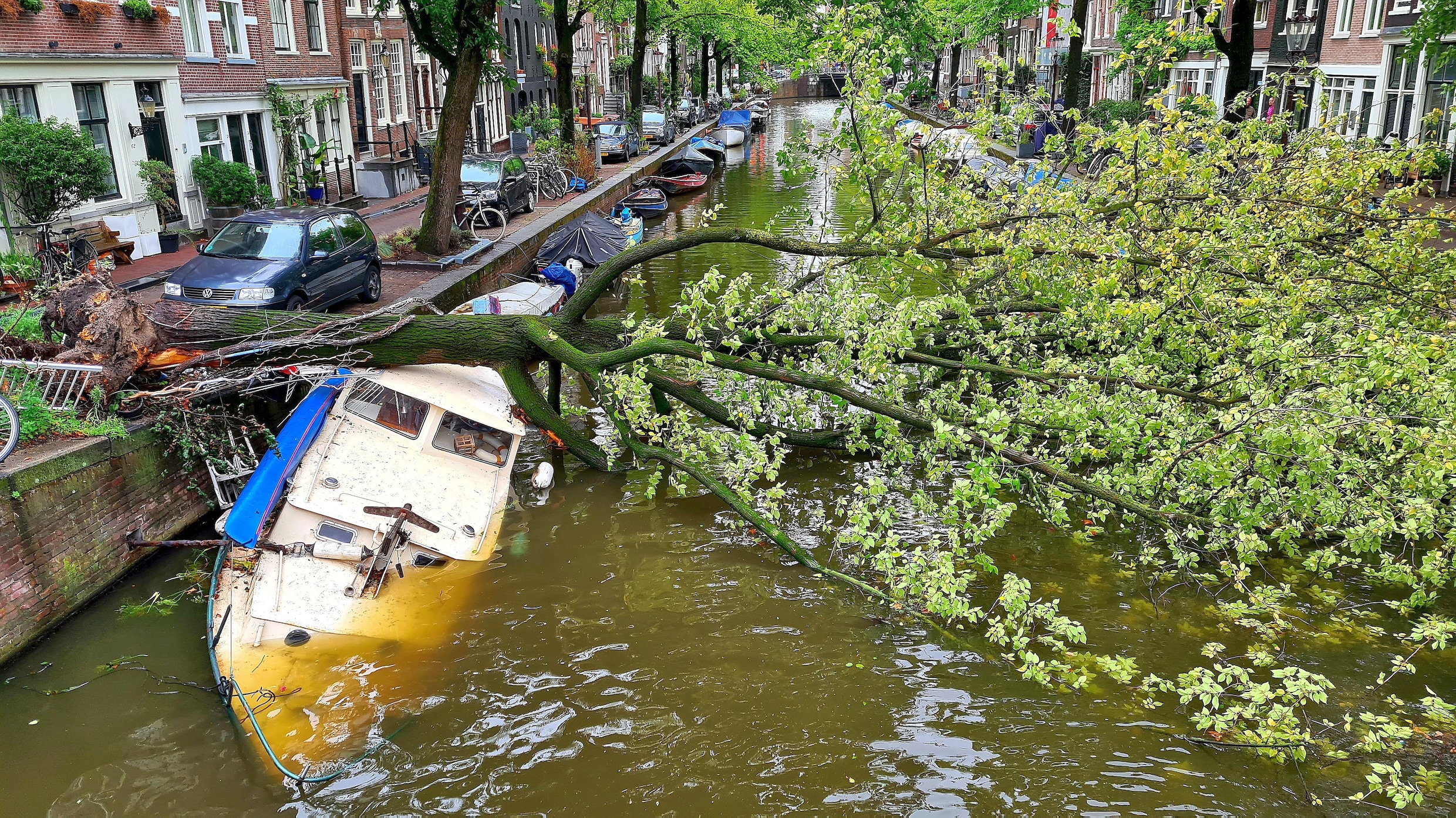 Stormen dit seizoen vernoemd naar schaatshelden en meteorologen | Het ...