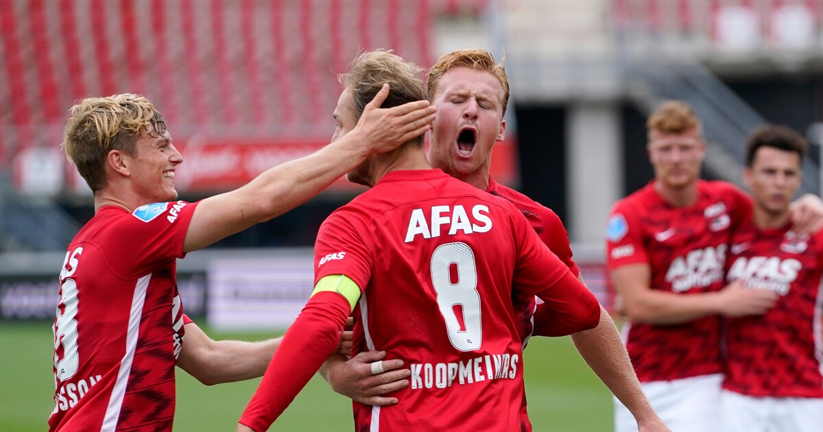 Dani de Wit haalt opgelucht adem na overwinning AZ | Het Parool