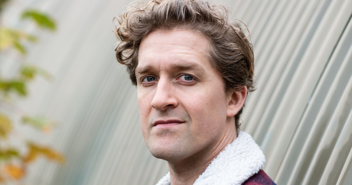 Cabaretier Alex Ploeg: ‘Ik heb een enorme hekel aan mensen die ‘damsko ...