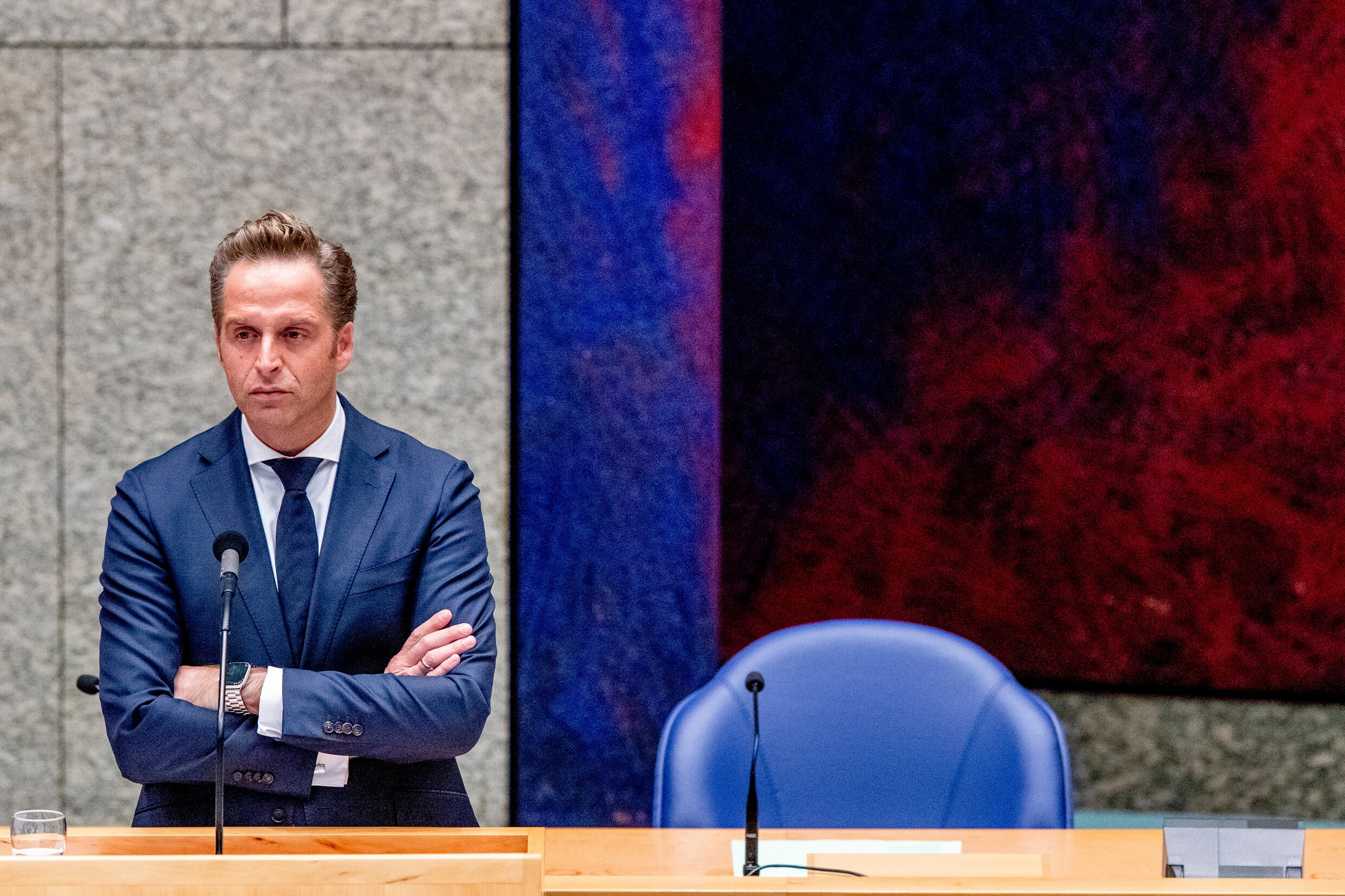 Minister spreekt van ‘misverstand’: geen voordeel na vaccinatie | Het ...