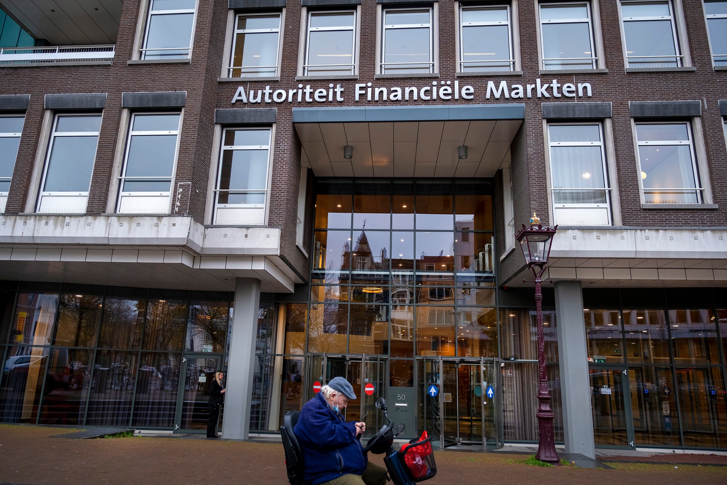 Beleggers bedolven onder misleidende reclames: ‘Gratis bestaat niet ...