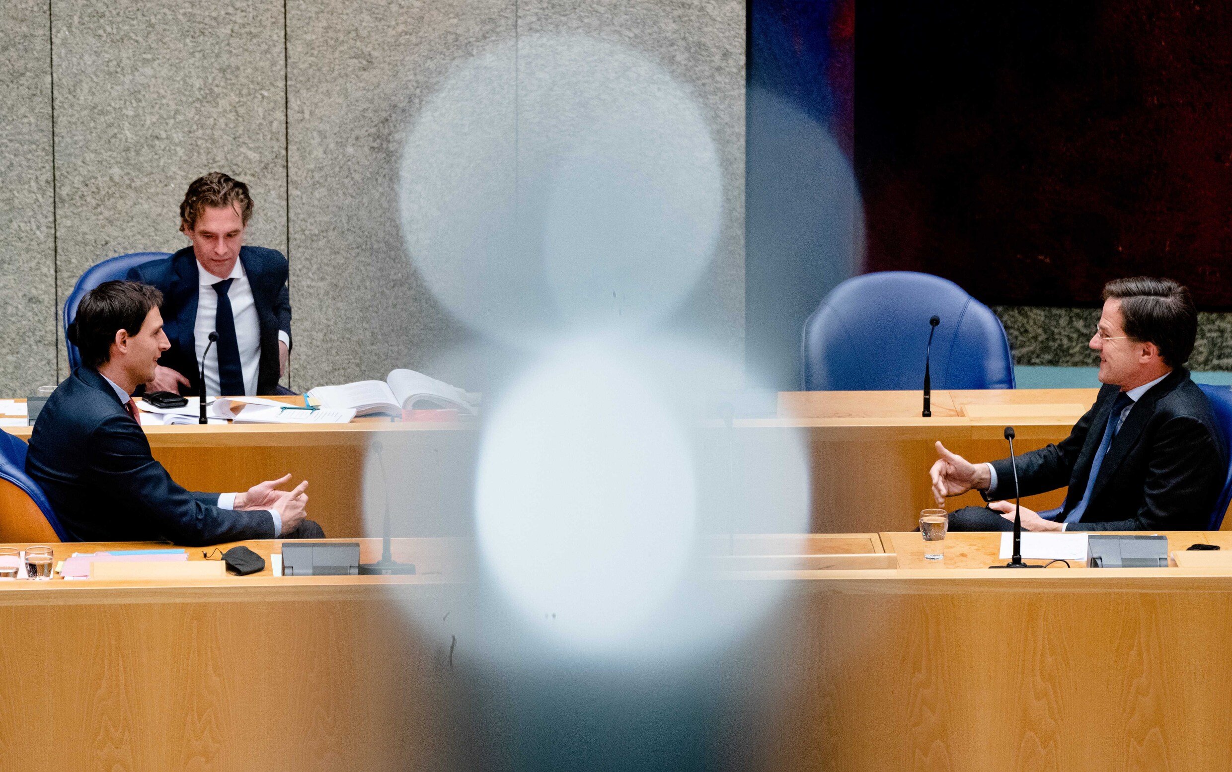 Kamercommissie: dat overheidsdiensten falen is schuld van politiek | Het Parool