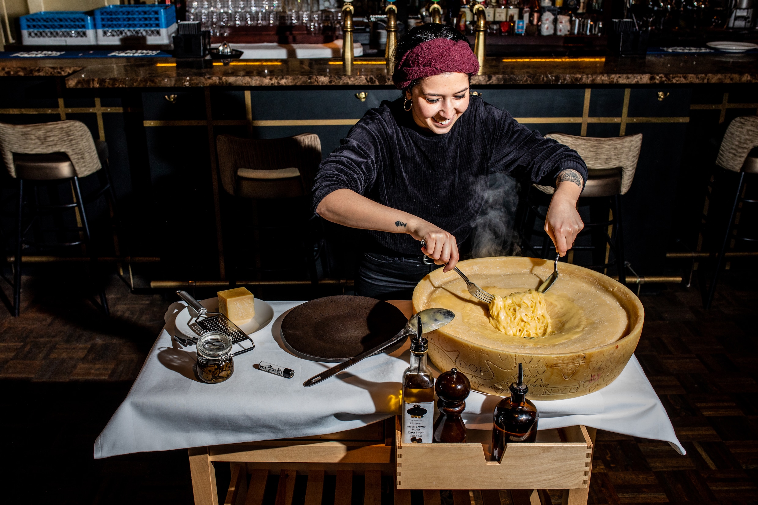 5 x de lekkerste pasta van Amsterdam, geserveerd in een parmezaan | Het ...