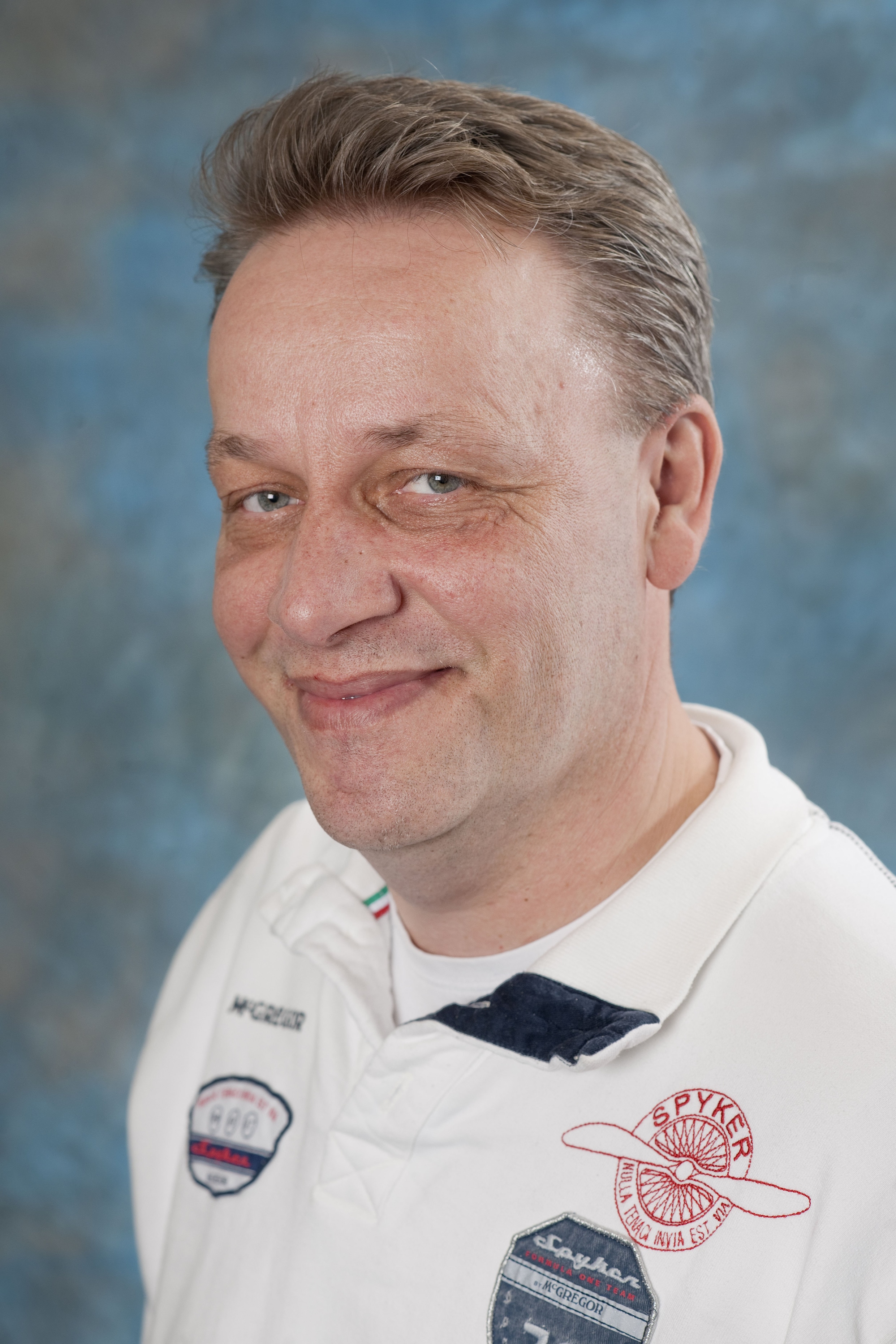 Onderzoek politie: mishandeling PVV'er zou in scène zijn gezet | Het Parool