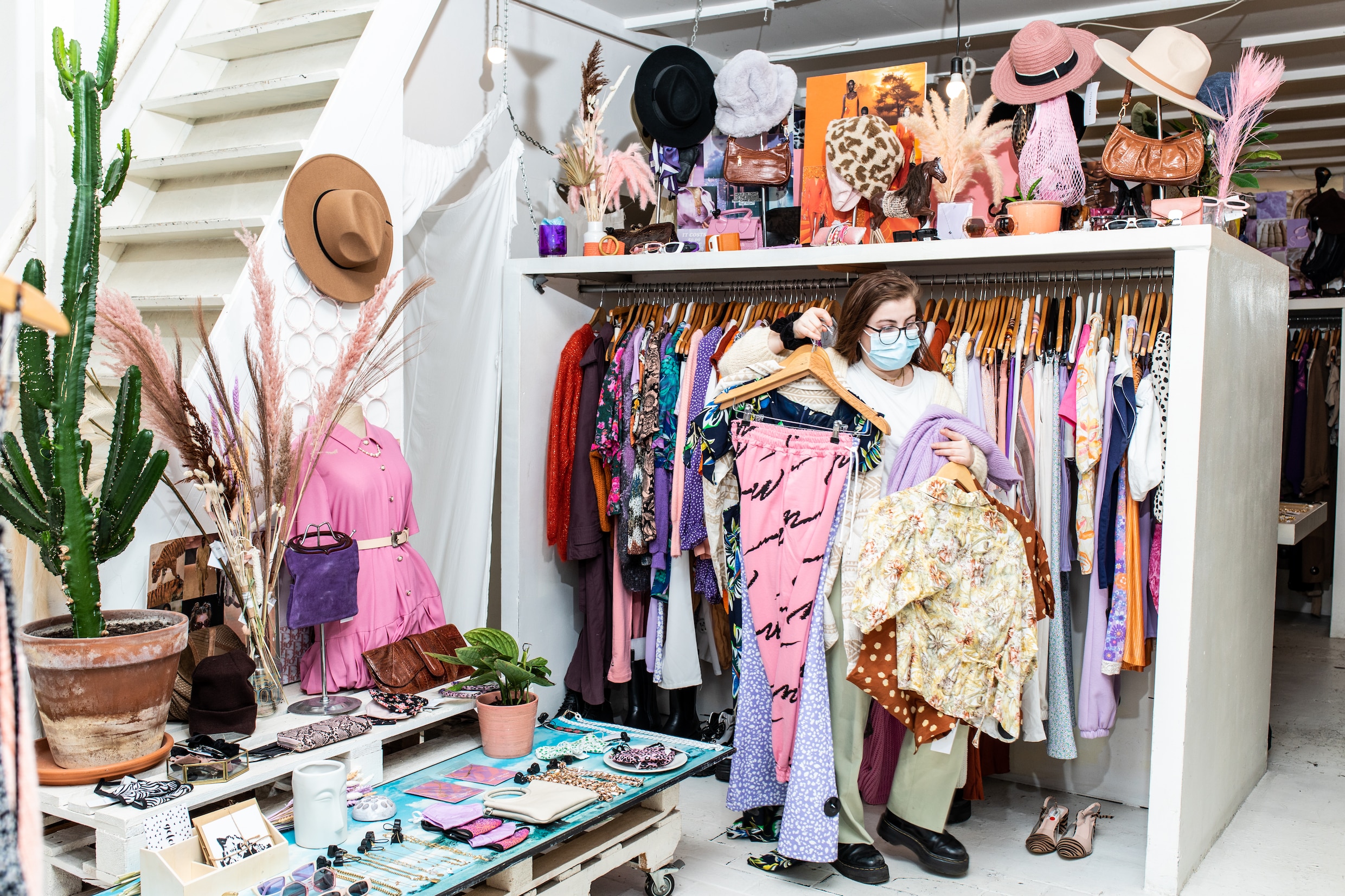 Verrassende Amsterdamse vintagewinkels waar schatzoeken kinderspel is ...
