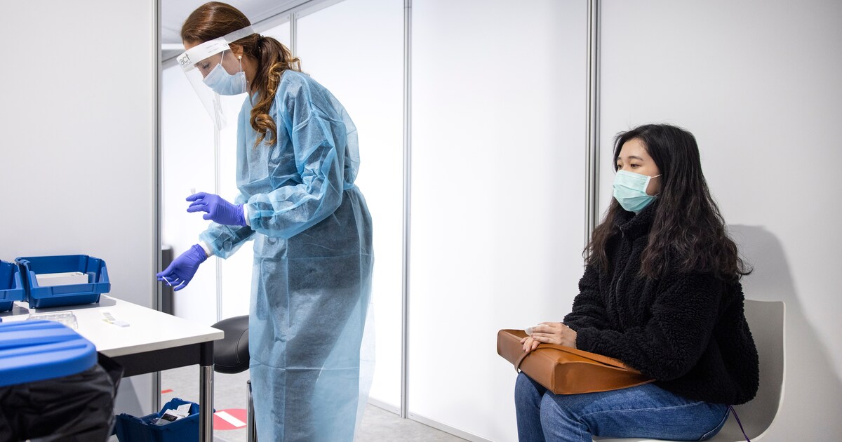 Rivm 6088 Nieuwe Besmettingen Onder Weekgemiddelde Het Parool