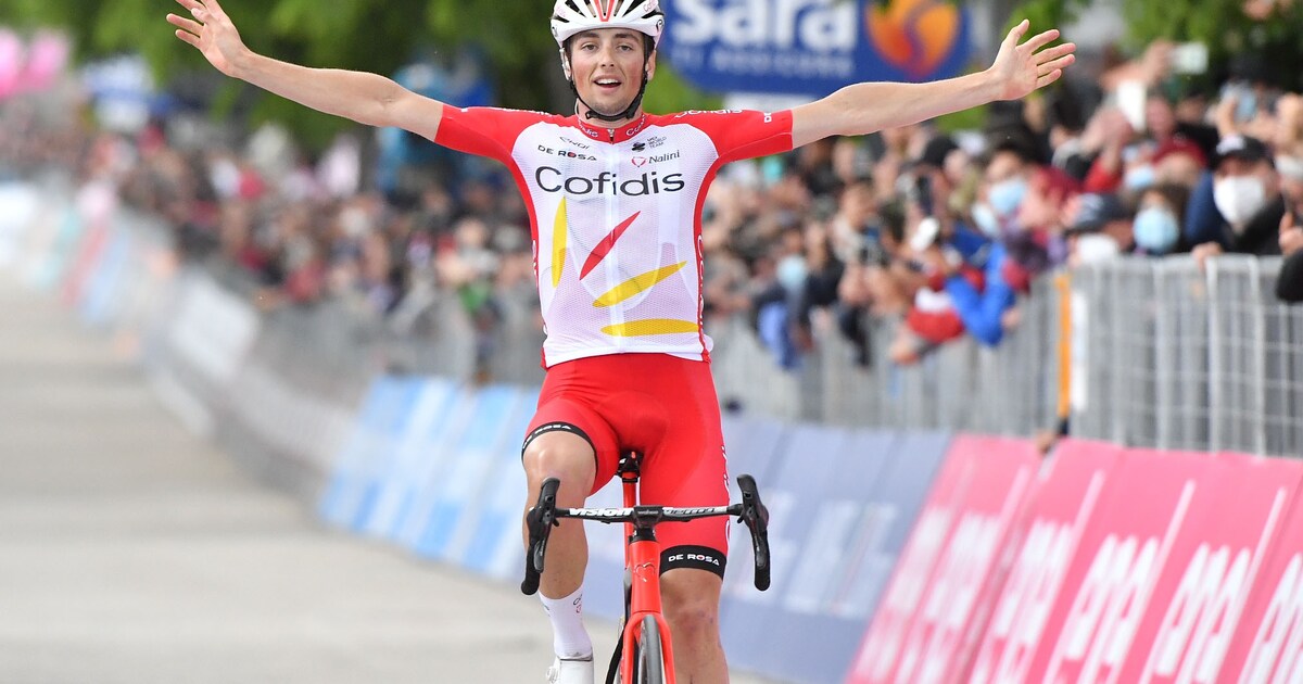 Franse renner Lafay (25) behaalt in Giro eerste grote zege | Het Parool