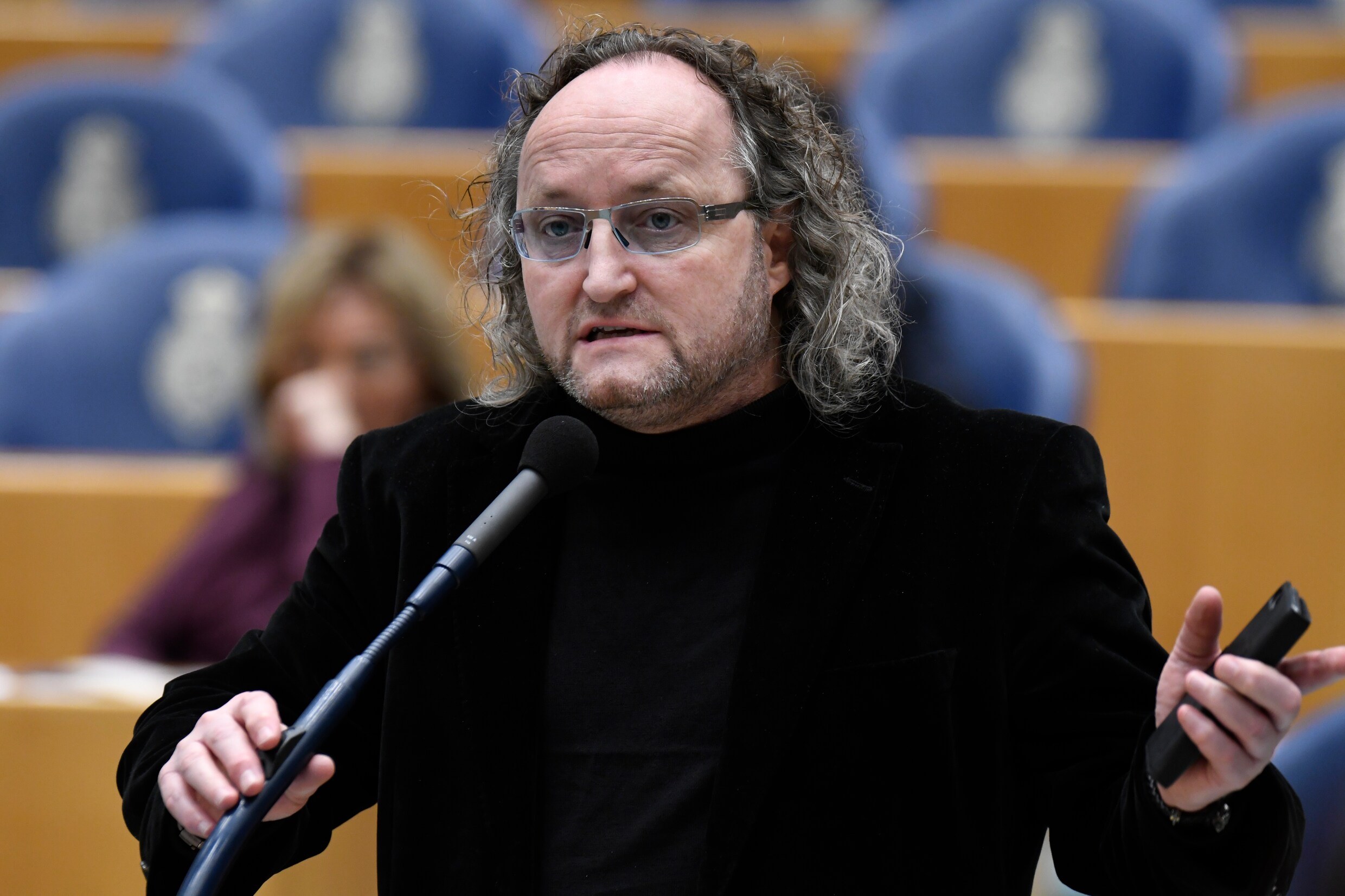 Dion Graus (PVV) wil onderzoek naar beschuldigingen van misbruik | Het ...