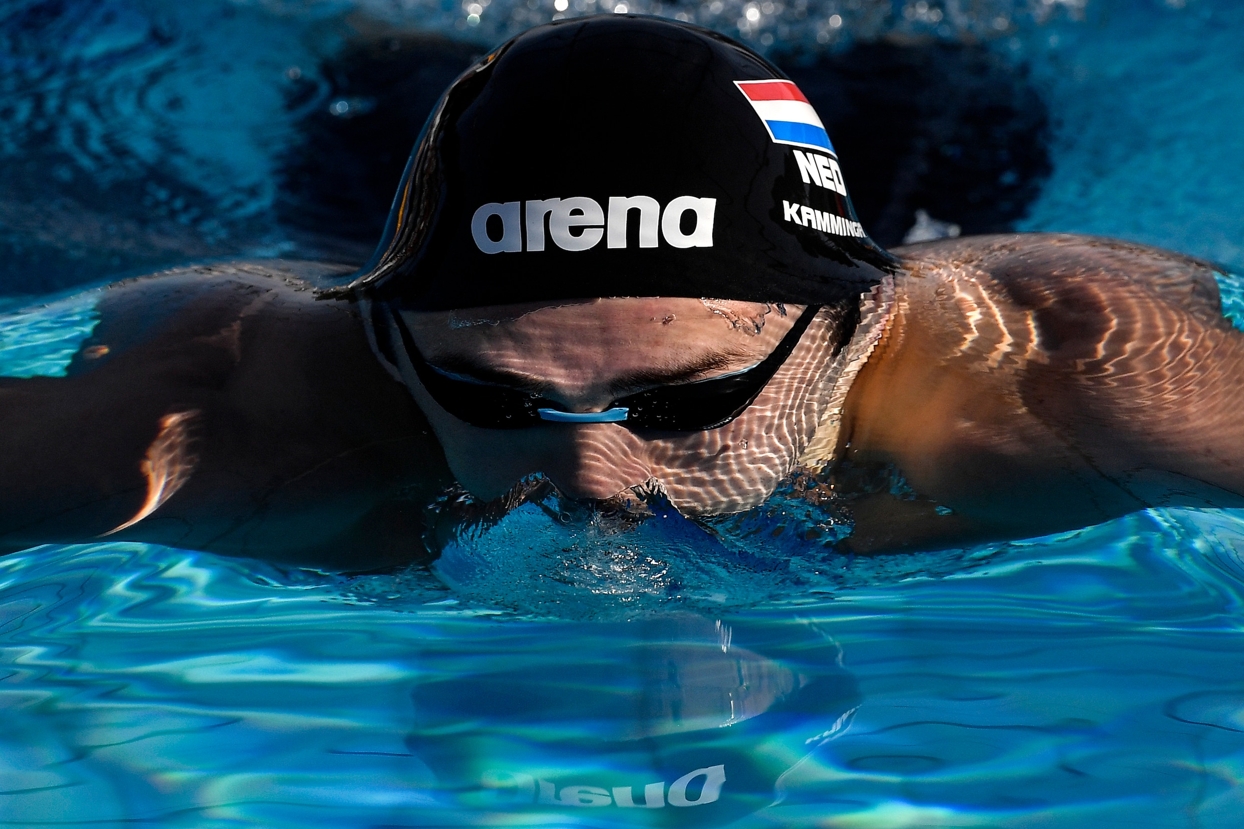 Niks olympische gedachte: winnen is waar het voor zwemmer Kamminga in ...