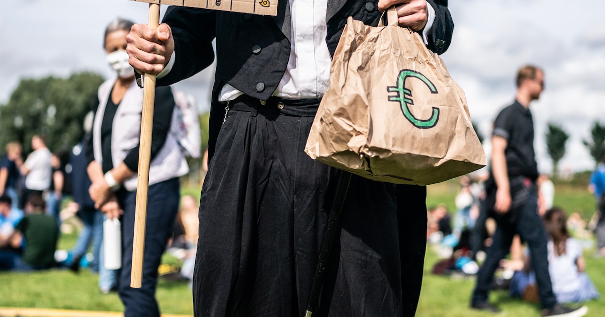 Deelnemers woonprotest: ‘Een huis kopen zit er voor ons niet in’ | Het ...
