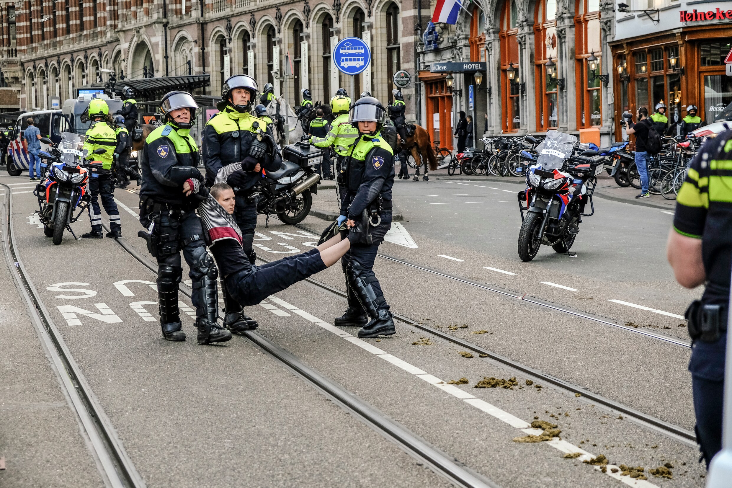 Organisatie Woonprotest solidair met krakers, veroordeelt ‘excessief ...