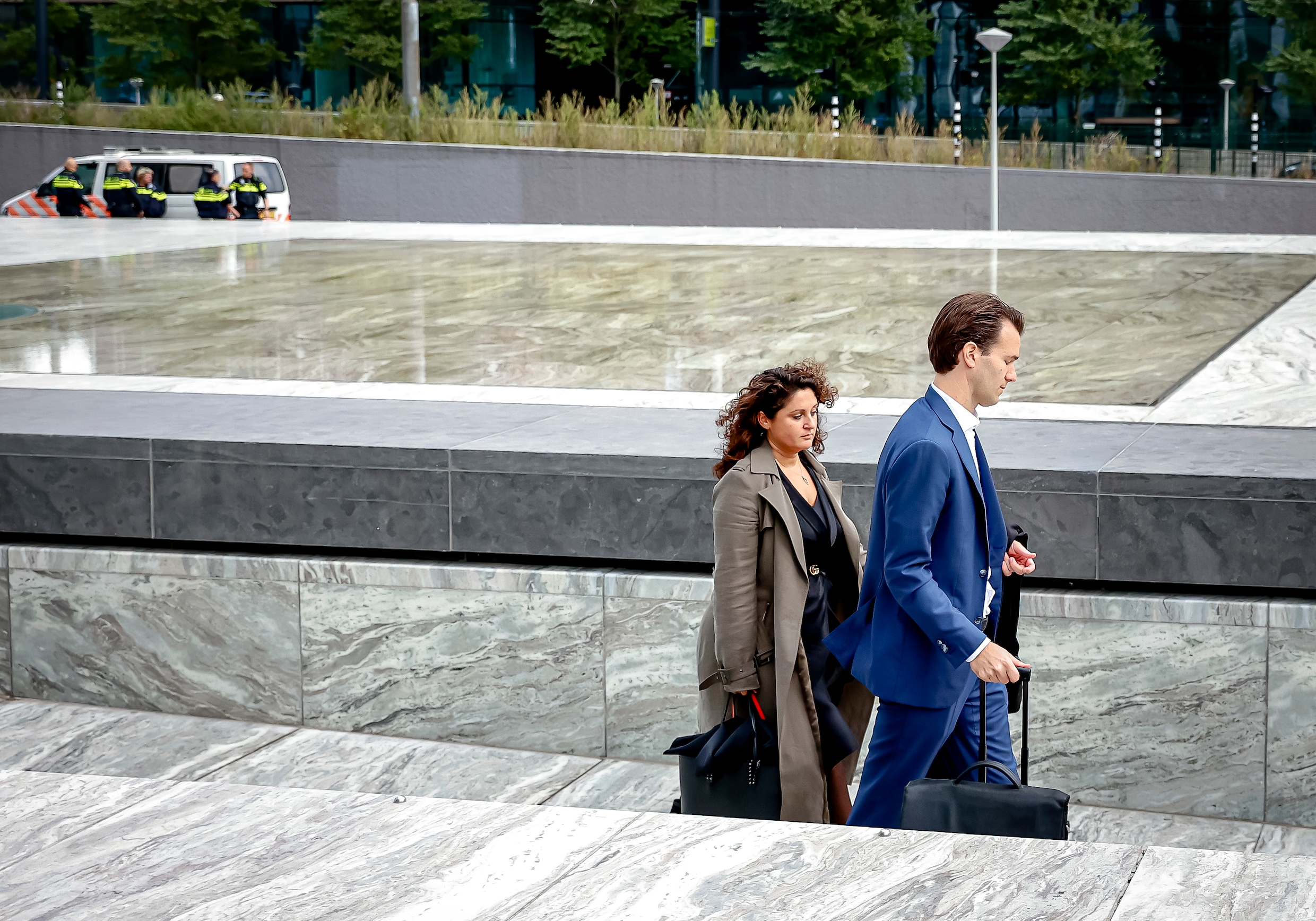 De Vries vermoord met omgebouwd alarmpistool, ‘overweldigend bewijs ...