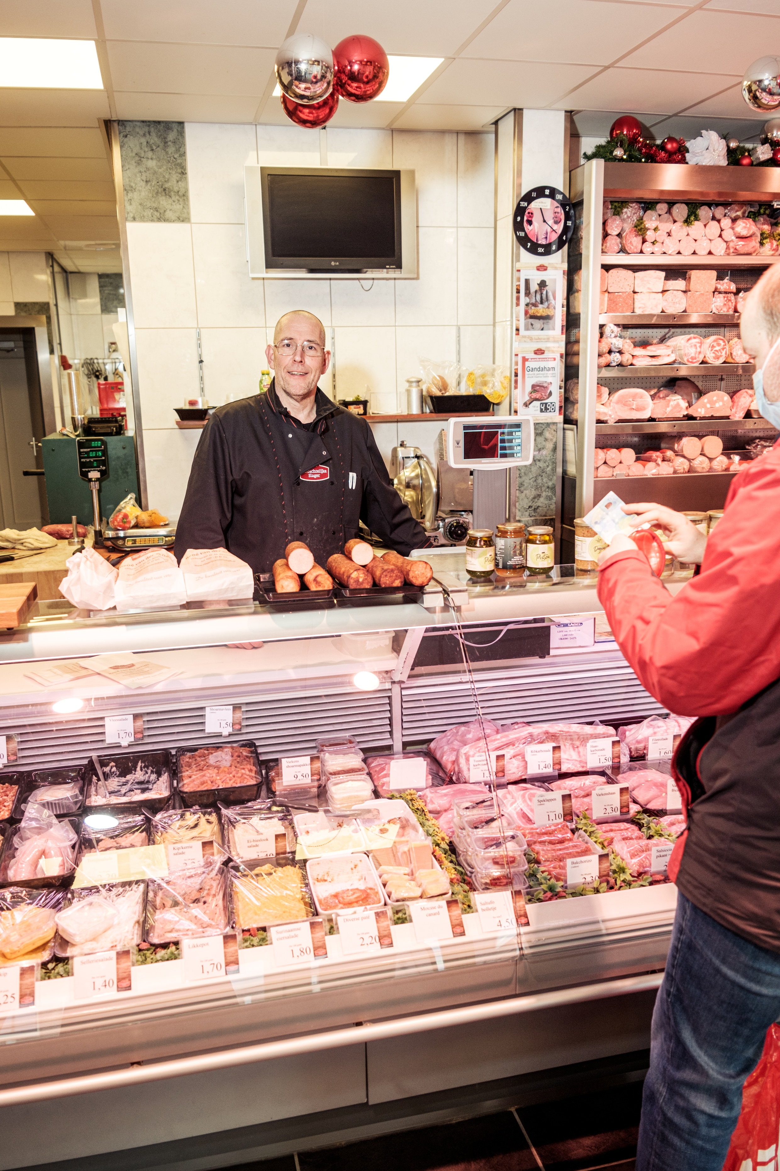 René van Slagerij Van der Schaft begon een bezorgservice vlak voor de ...
