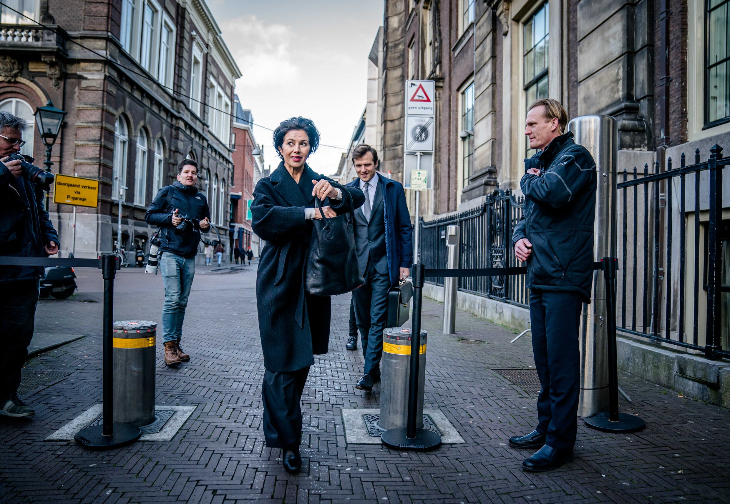 Nieuwe ministers worden klaargestoomd: ‘Ze zullen kapot zijn aan het ... Nieuwe ministers worden klaargestoomd: ‘Ze zullen kapot zijn aan het ...