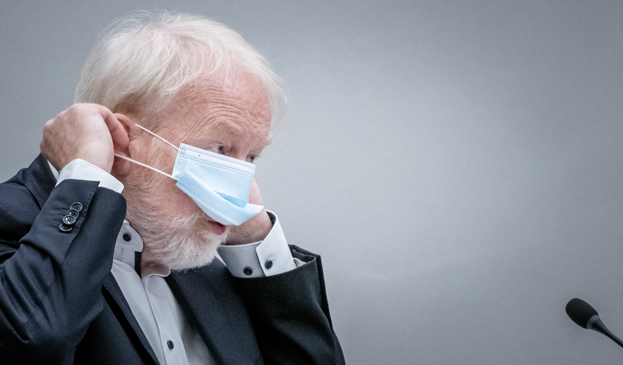 Steunpilaar en ‘crisisdokter’ Jaap van Dissel onder vuur in Tweede ...