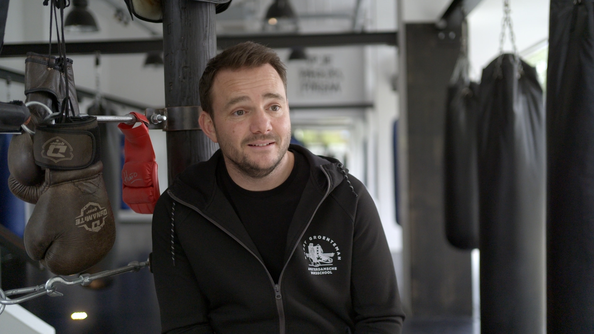 Op zoek naar de Joodse roots van de stad – ‘De Amsterdamse macht staat ...