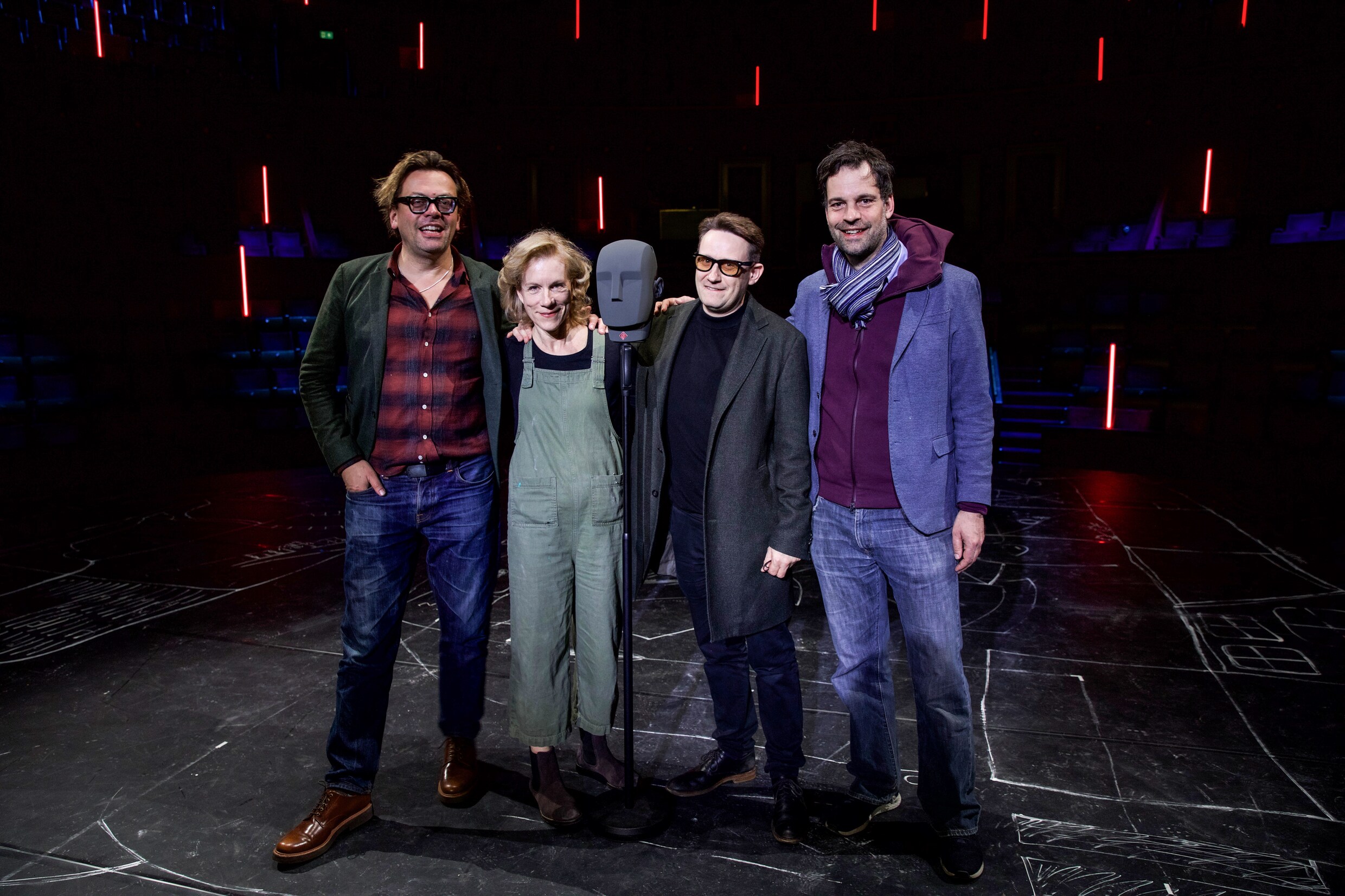 Blindness in Carré: benauwend maar hoopvol | Het Parool