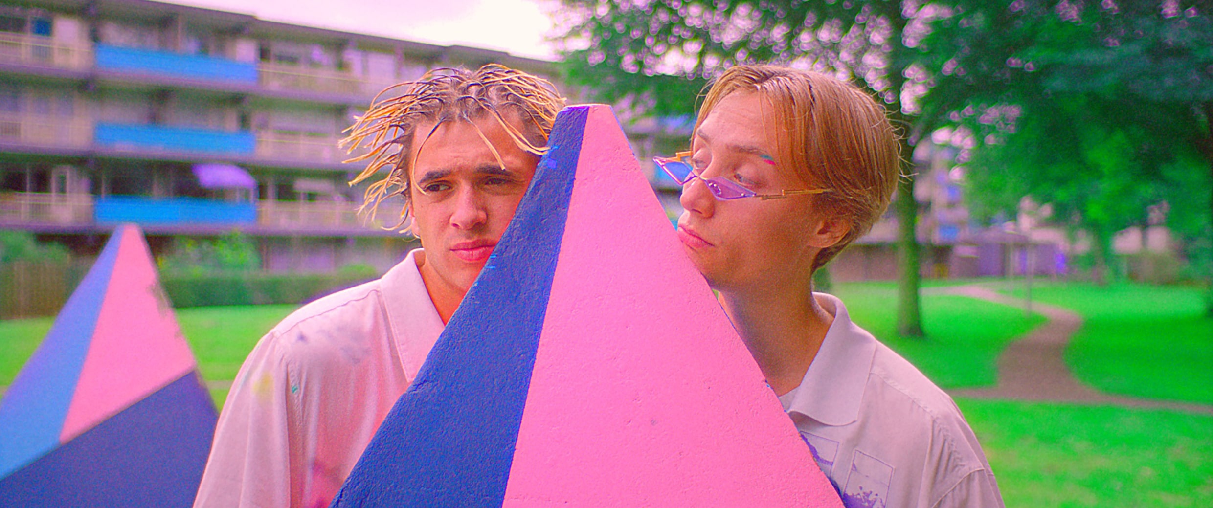 Met mes draait om de macht van de filmmaker en daarom staan alle ...