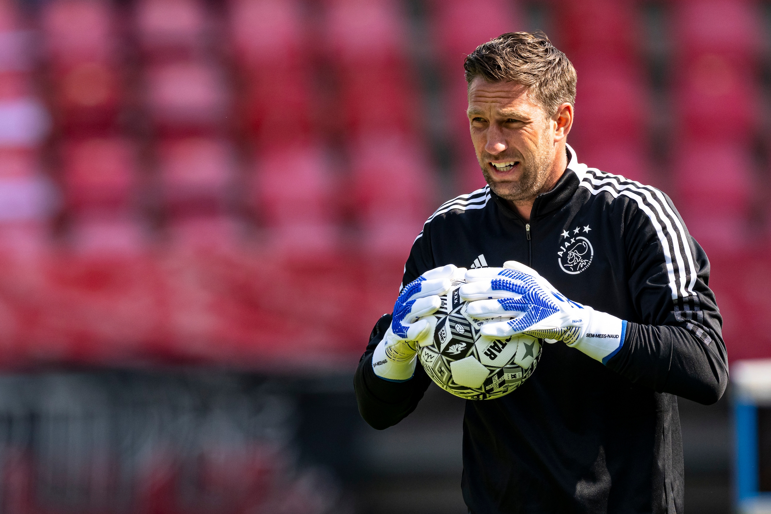 Maarten Stekelenburg neemt afscheid van Ajax: ‘Ik ben een slechte ...