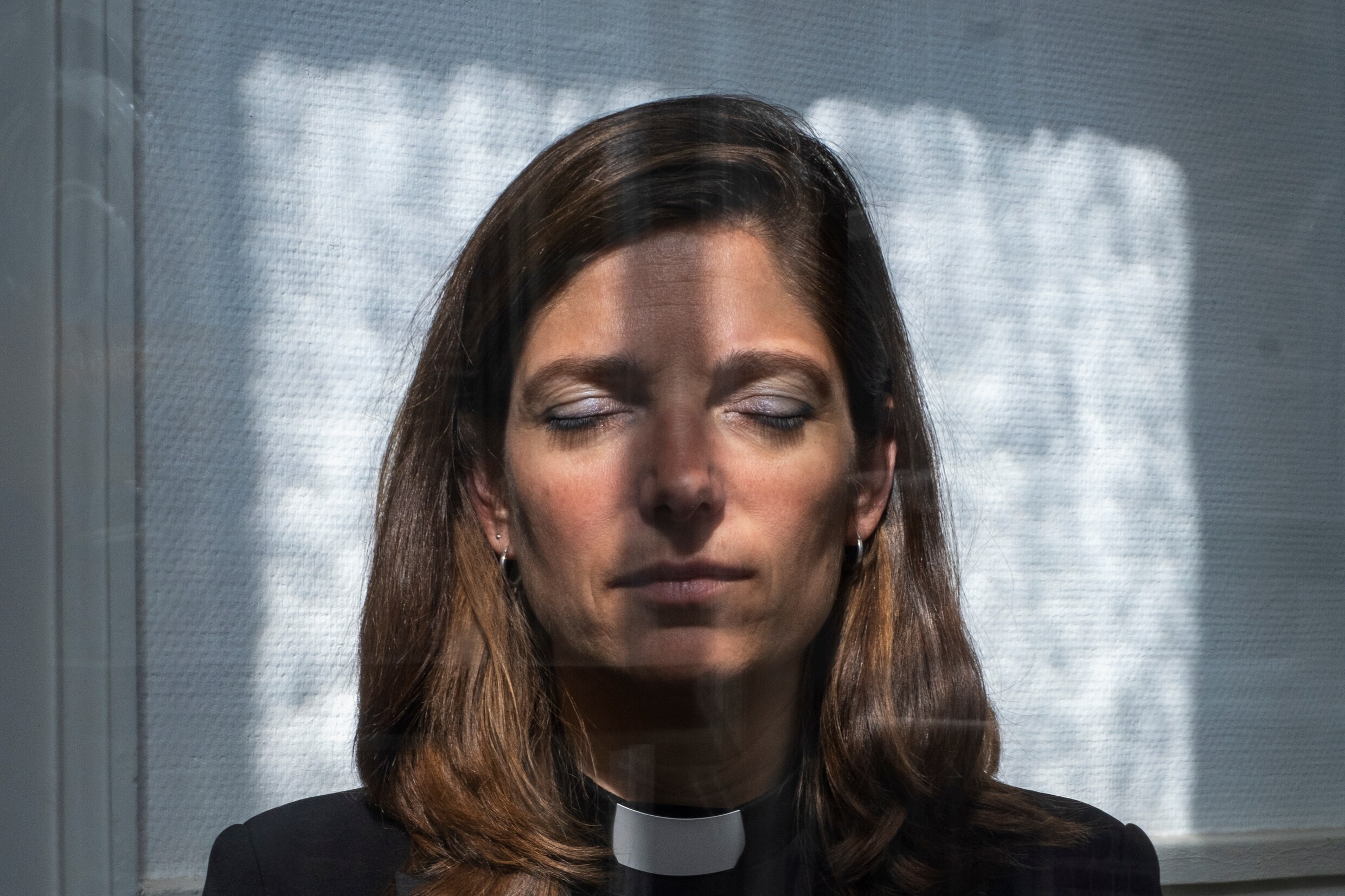 Predikant Rosaliene Israël (44): ‘Jezus en God beperken zich niet tot ...