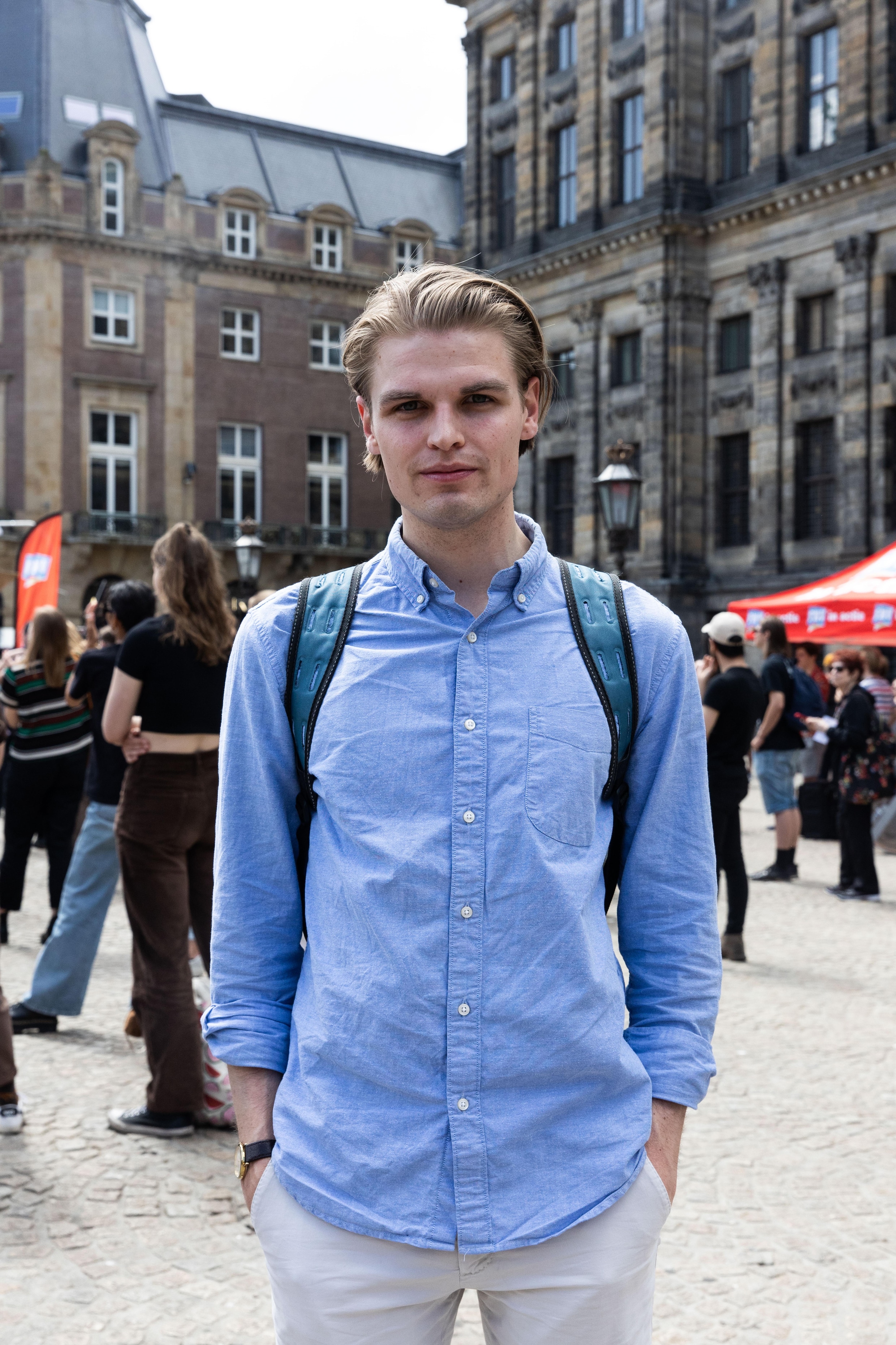 Protesteren op de Dam voor ruimere basisbeurs en compensatie: ‘Ik durf ...