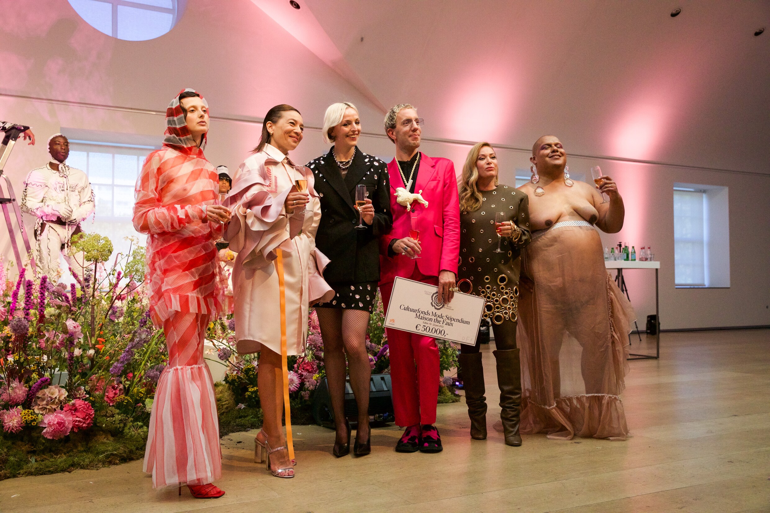 Belangrijkste Nederlandse modeprijs voor Maison the Faux – ‘Onze ...