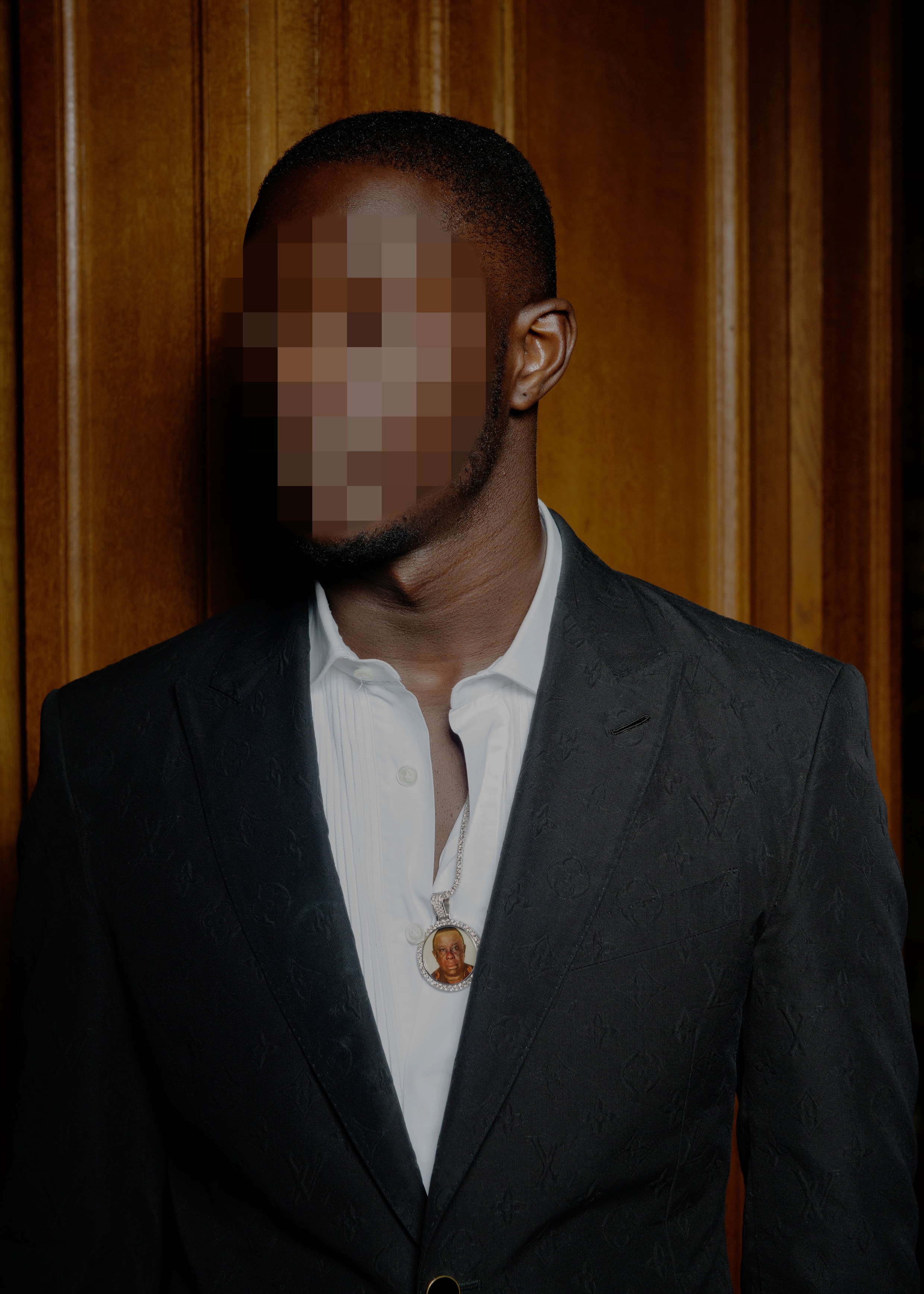 Rapper Chivv (27) uit Zuidoost verdachte in grote Belgische zaak om ...