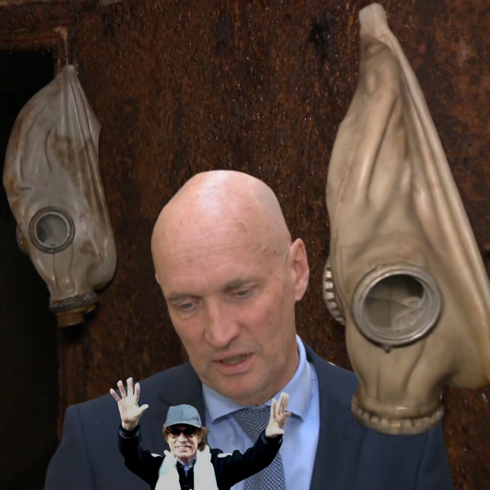 Jillis Stada knipt en plakt beelden uit het journaal | Het Parool