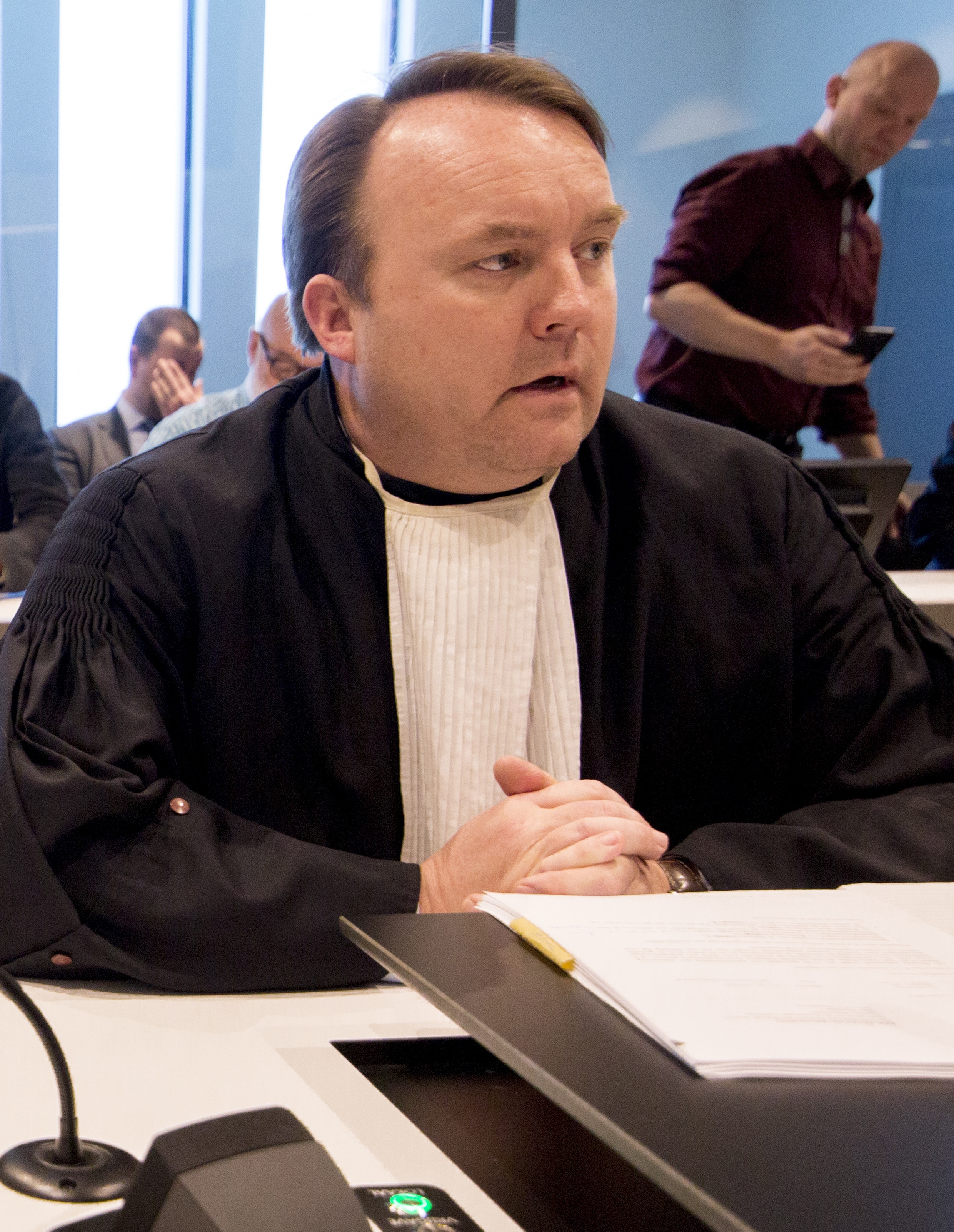 Oud Werkgever Dient Klacht In Tegen Khalid Kasem En Vraagt Gang Naar