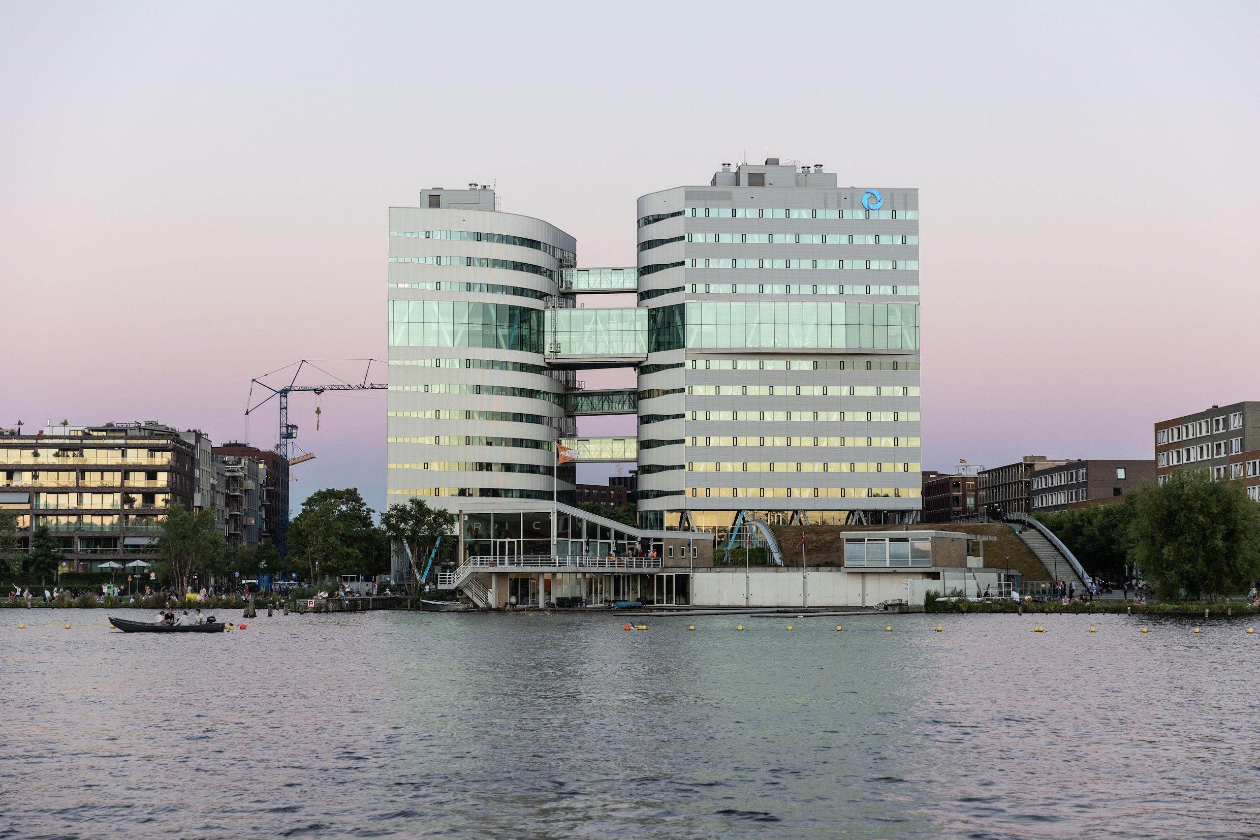 Onenigheid over aanpak chaos Waternet leidt tot breuk in waterschapsbestuur | Het Parool