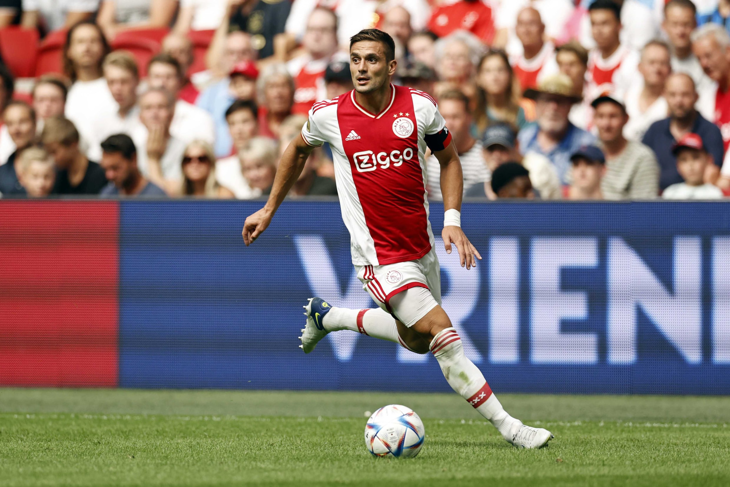 Dusan Tadic over bijtende kritiek: ‘Prima als ze mij op de korrel nemen ...