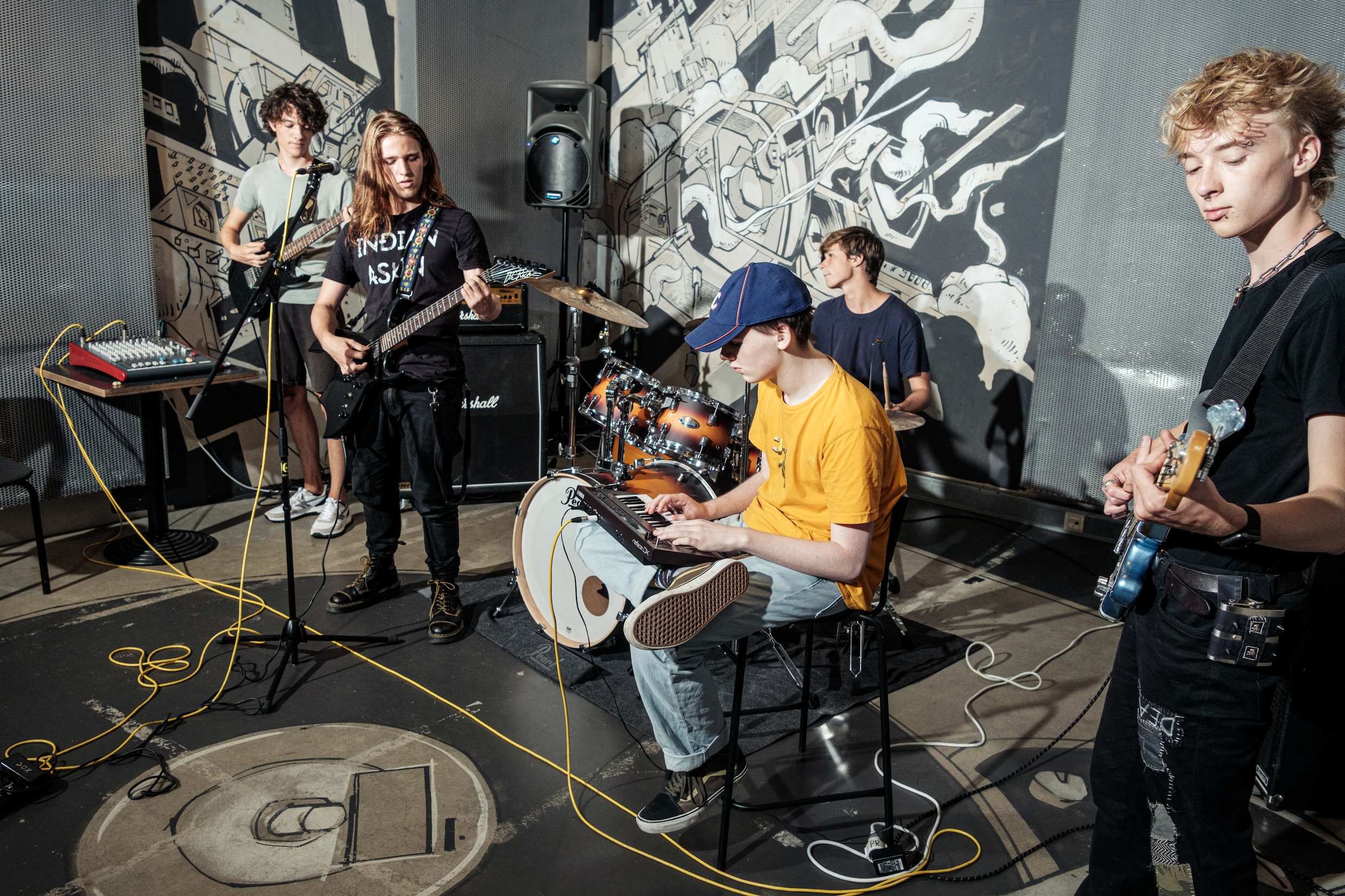 Bandje Dissect The Stage heeft al zo’n vijftig eigen nummers. ‘Zolang ...