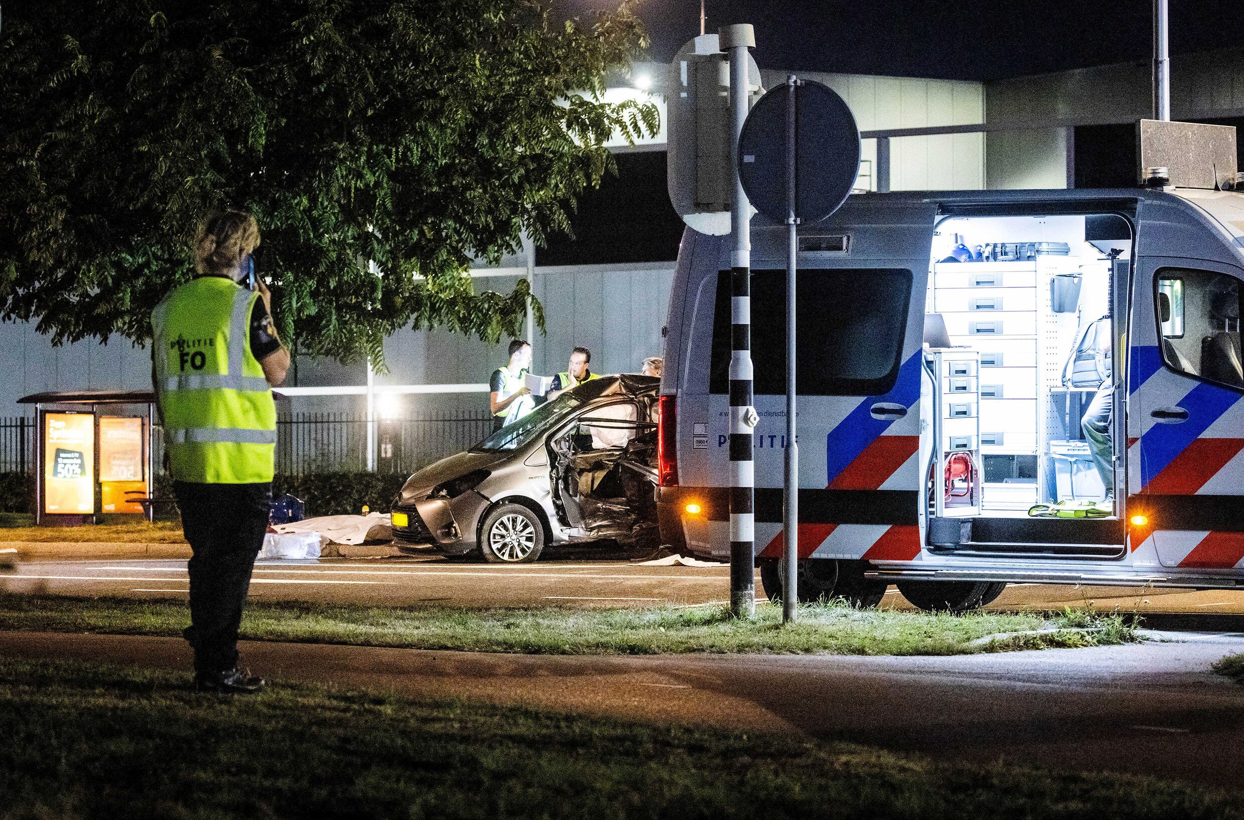 Man (27) verdacht van veroorzaken auto-ongeluk waarbij twee kinderen en ...