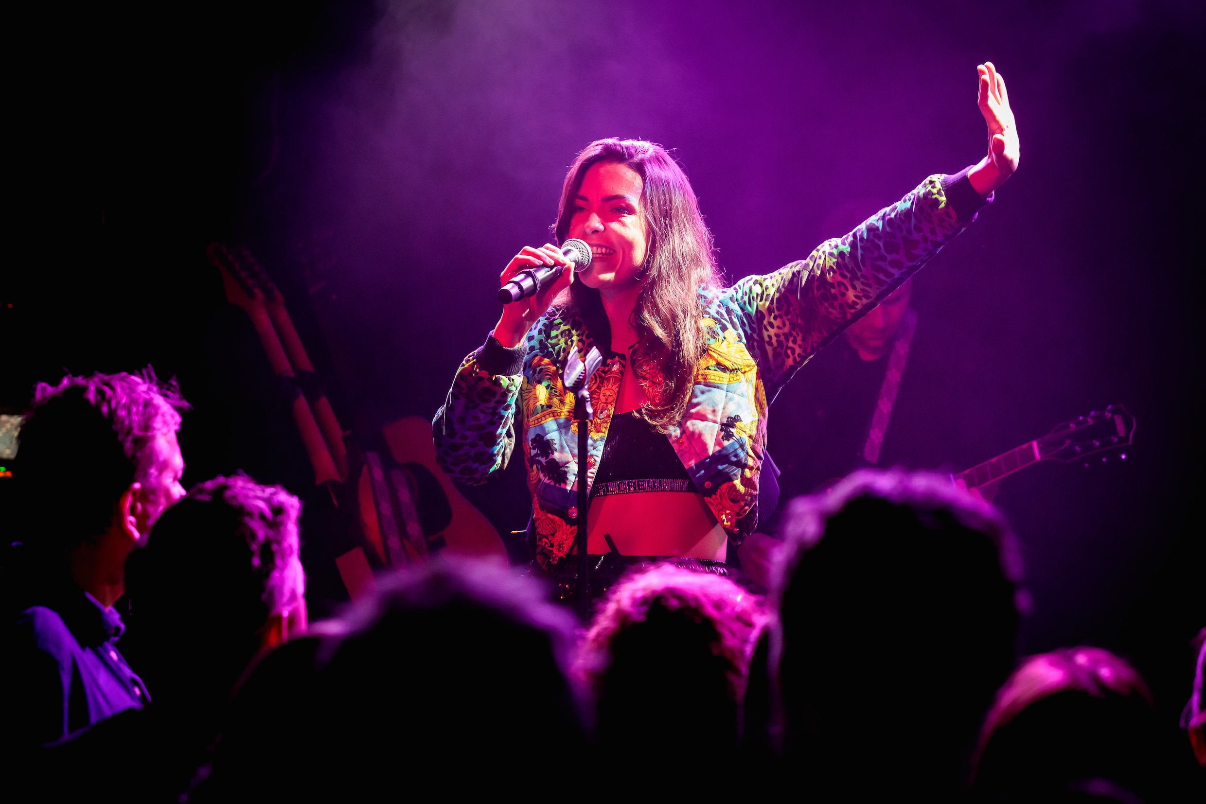 Recensie: Als Caro Emerald speelde Caroline van der Leeuw een rol, met ...