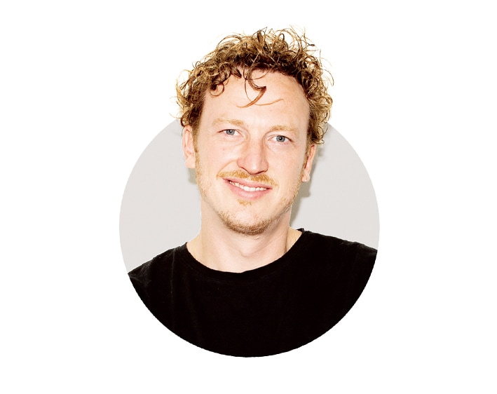 Doe-het-zelfbeugels: lacht Dr Smile met kiespijn of in zijn vuistje ...