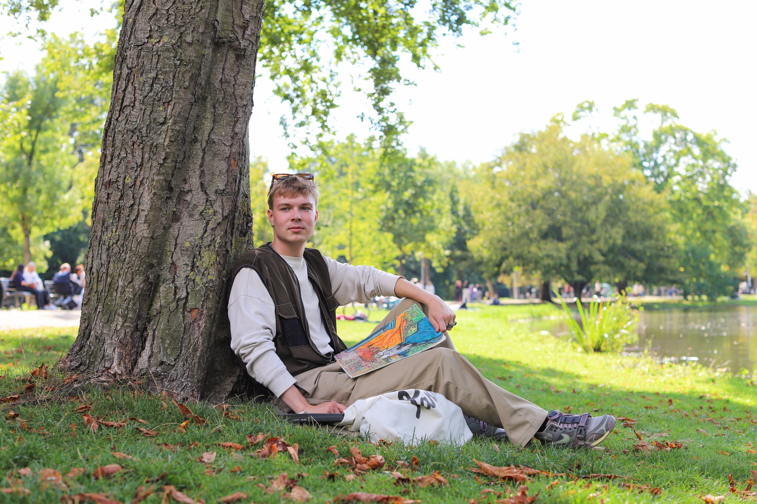 Humans of Amsterdam: ‘De relatie met mijn stiefmoeder werd steeds ...